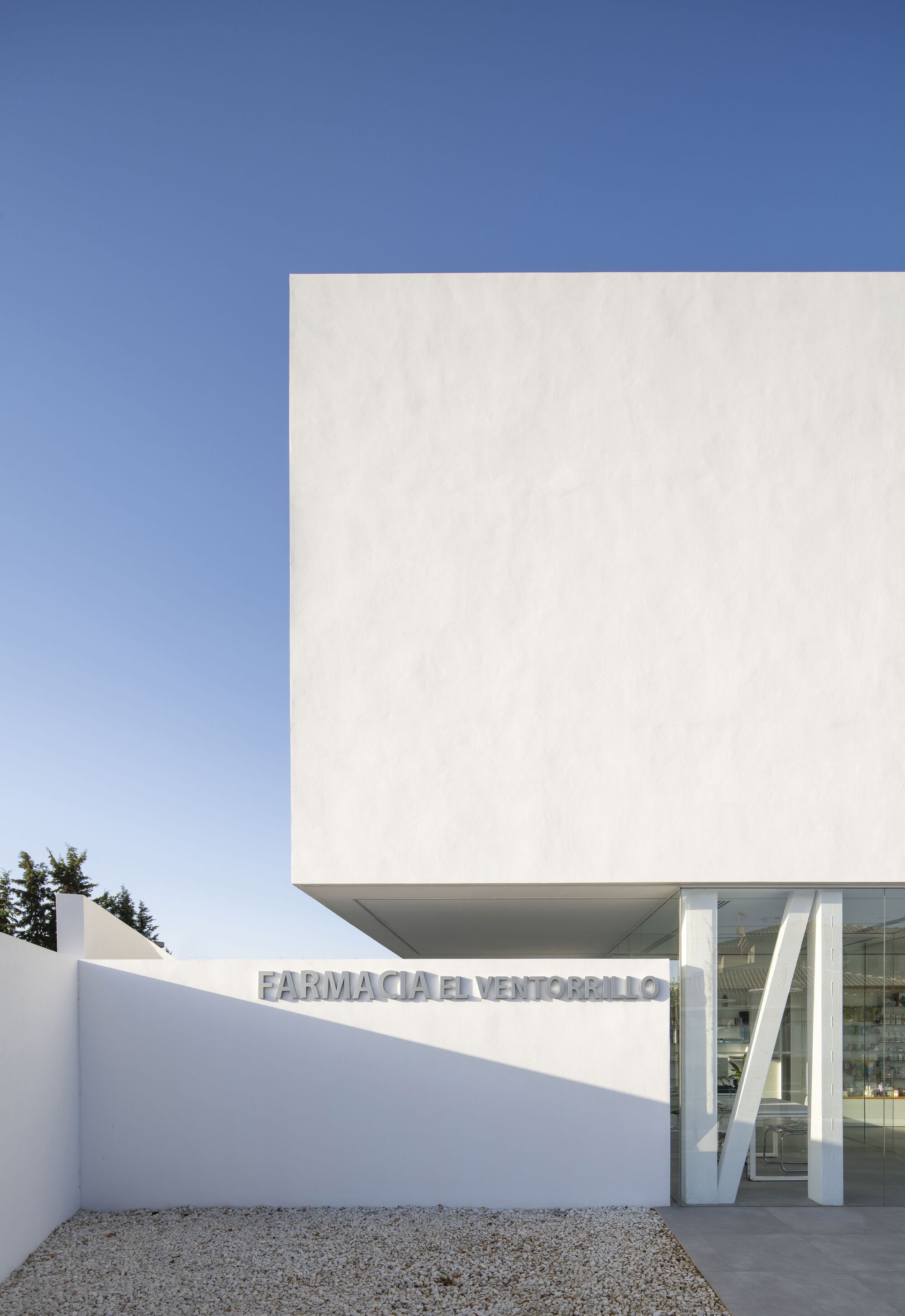 Galería de Farmacia - vivienda ARM / O·CO arquitectos - 6