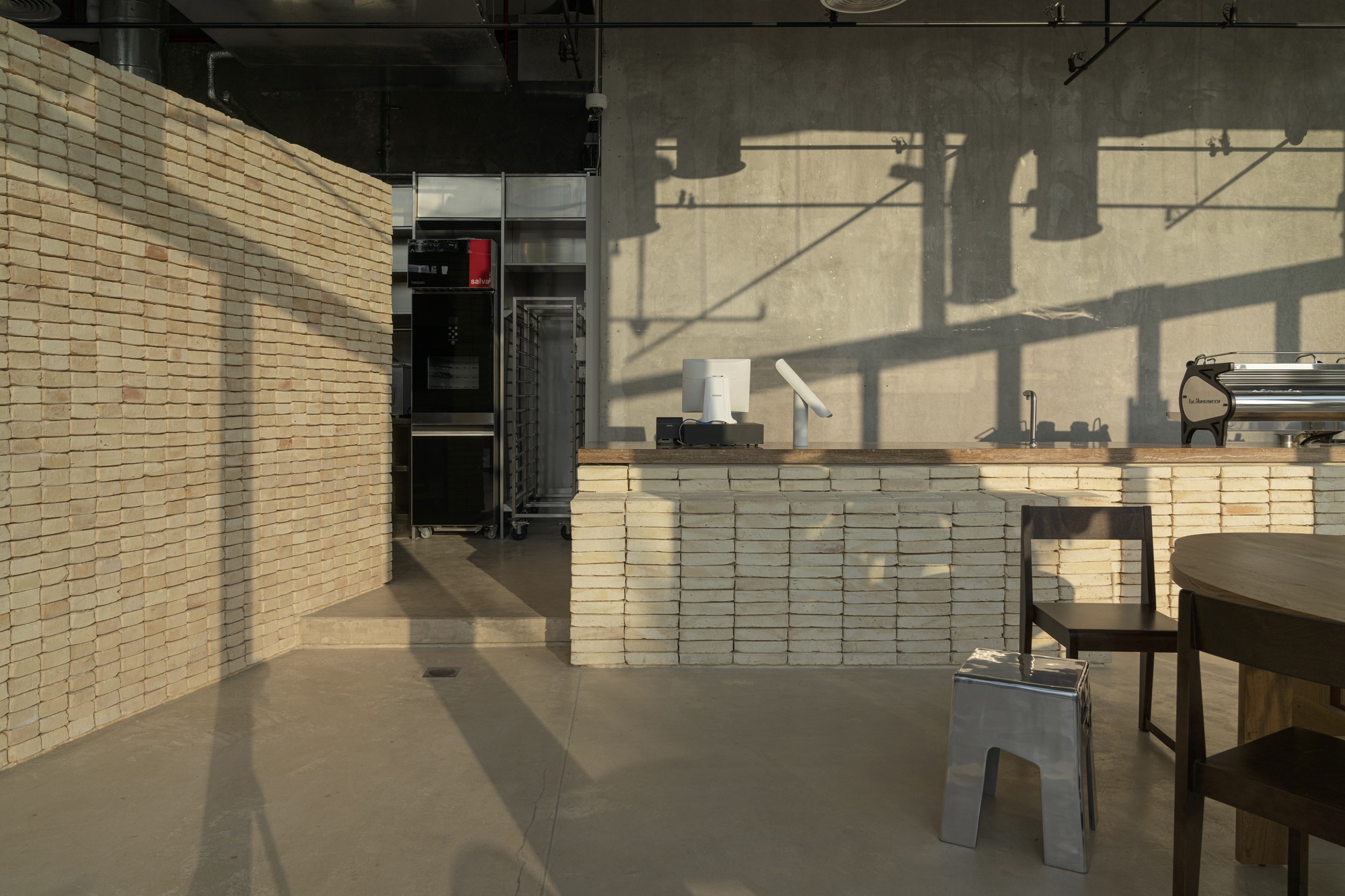 Gallery of Bageri Form Bakery / BONE - 8