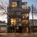 RH+ Building / RBK arquitectura | ArchDaily