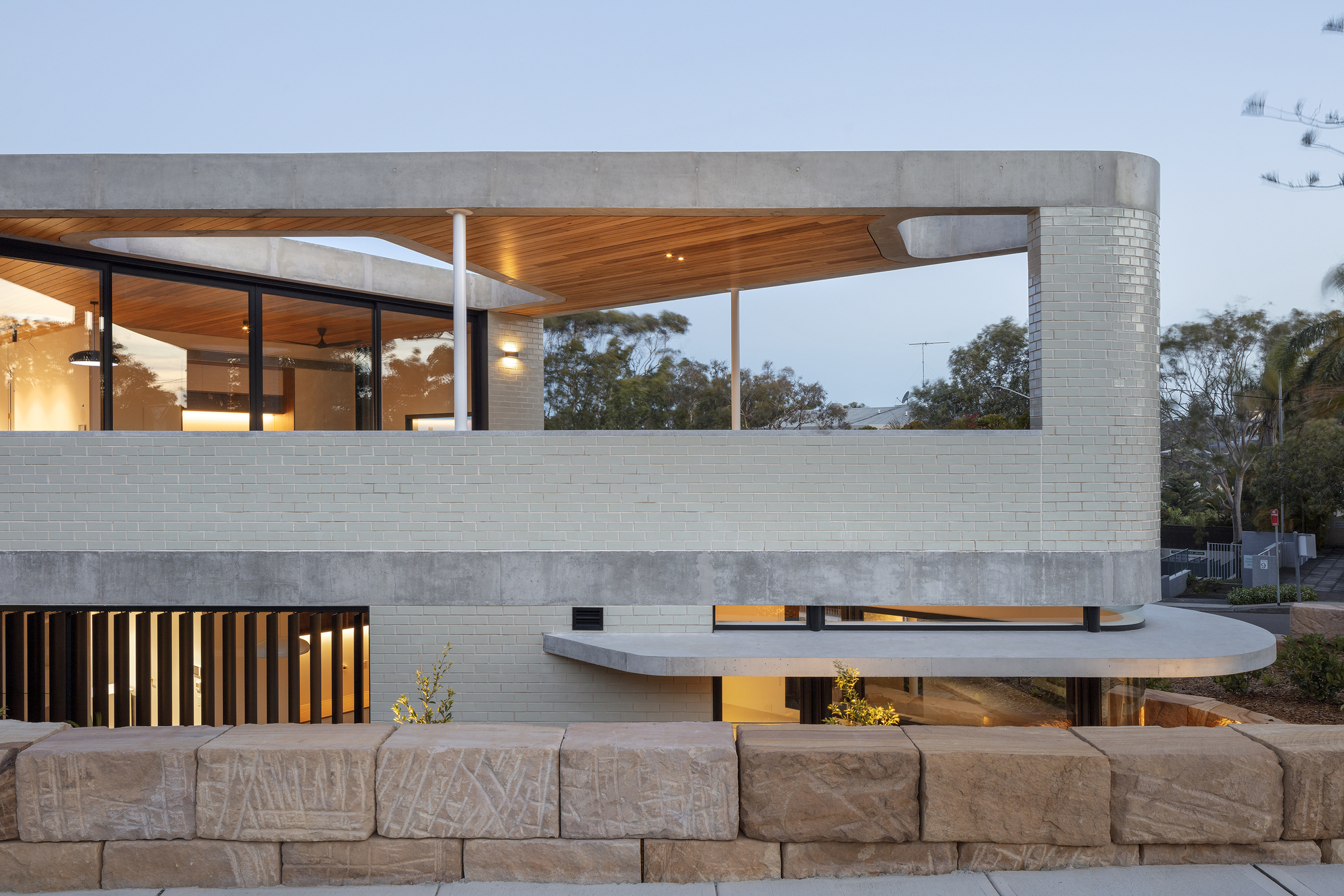 Gallery of Foamcrest Apartments / Richard Cole Architecture - 20