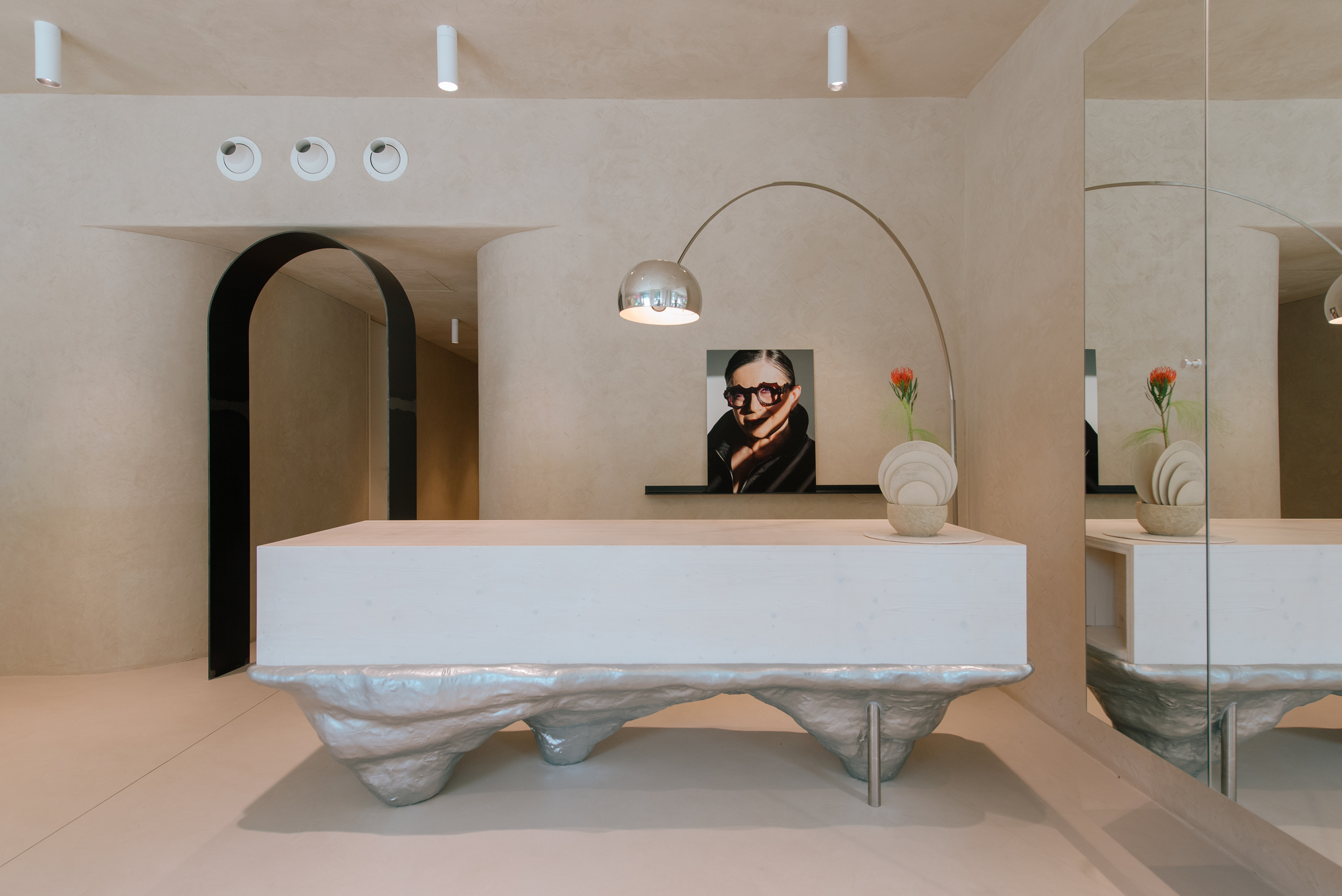 Gallery of IOKO Store / alan prekop - 2