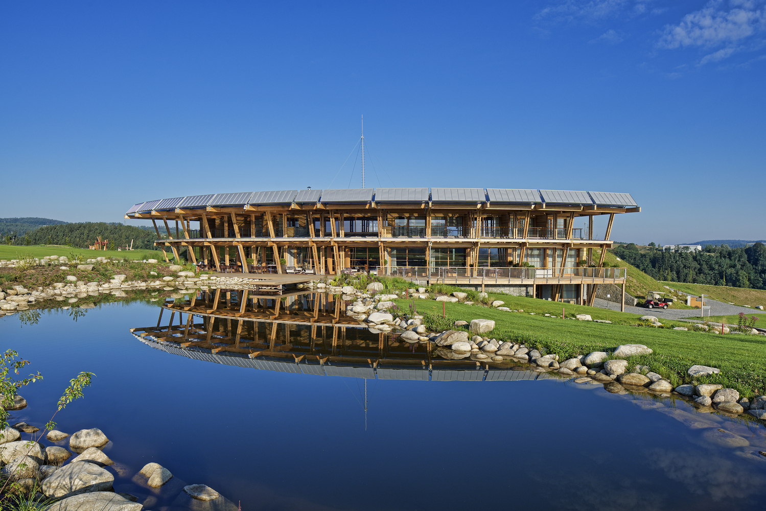 Gallery of Panorama Golf Resort / Hut Architektury Martin Rajnis - 1