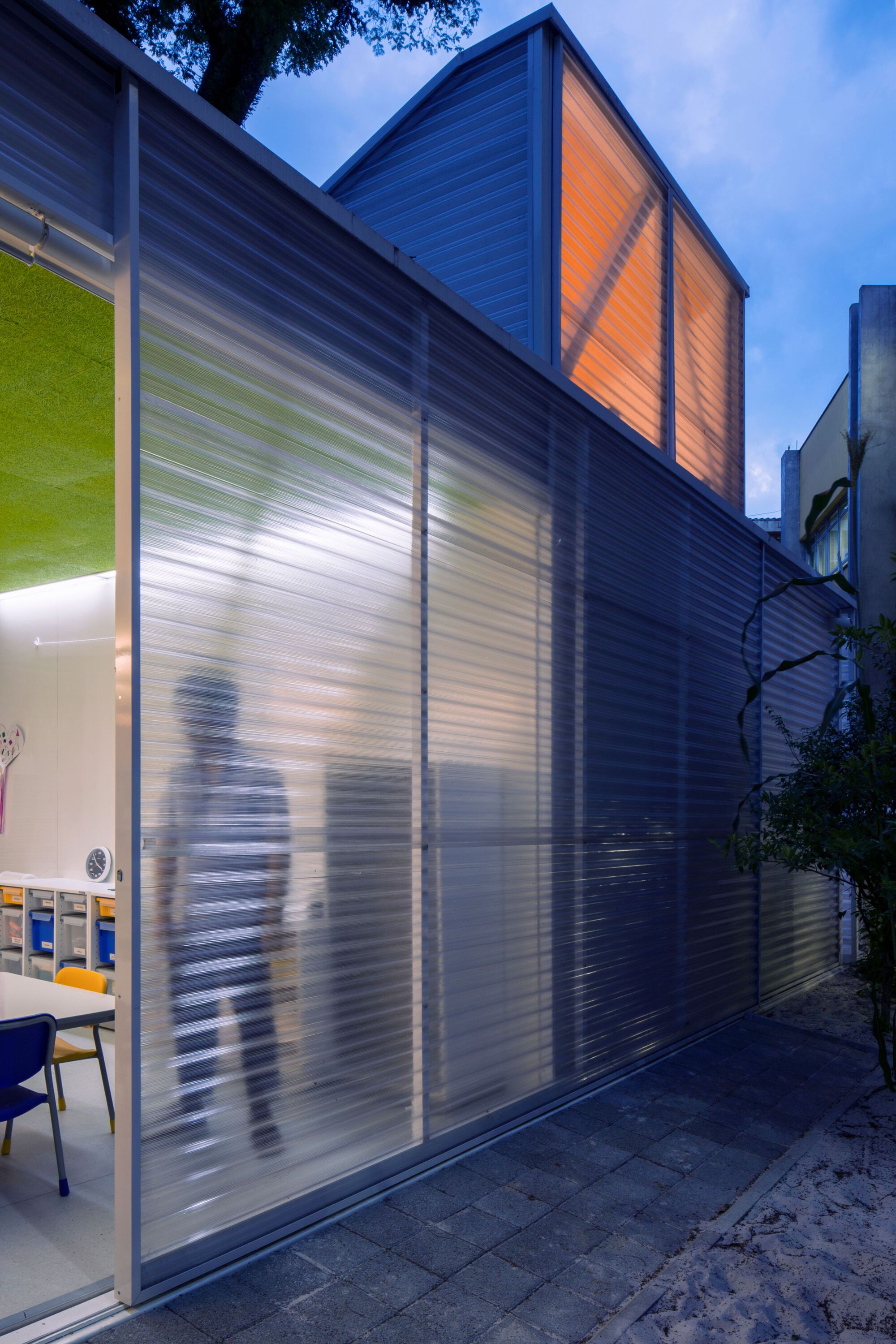 Gallery of Pinheiros Club School / Oficina Aberta + Firma Arquitetura - 25