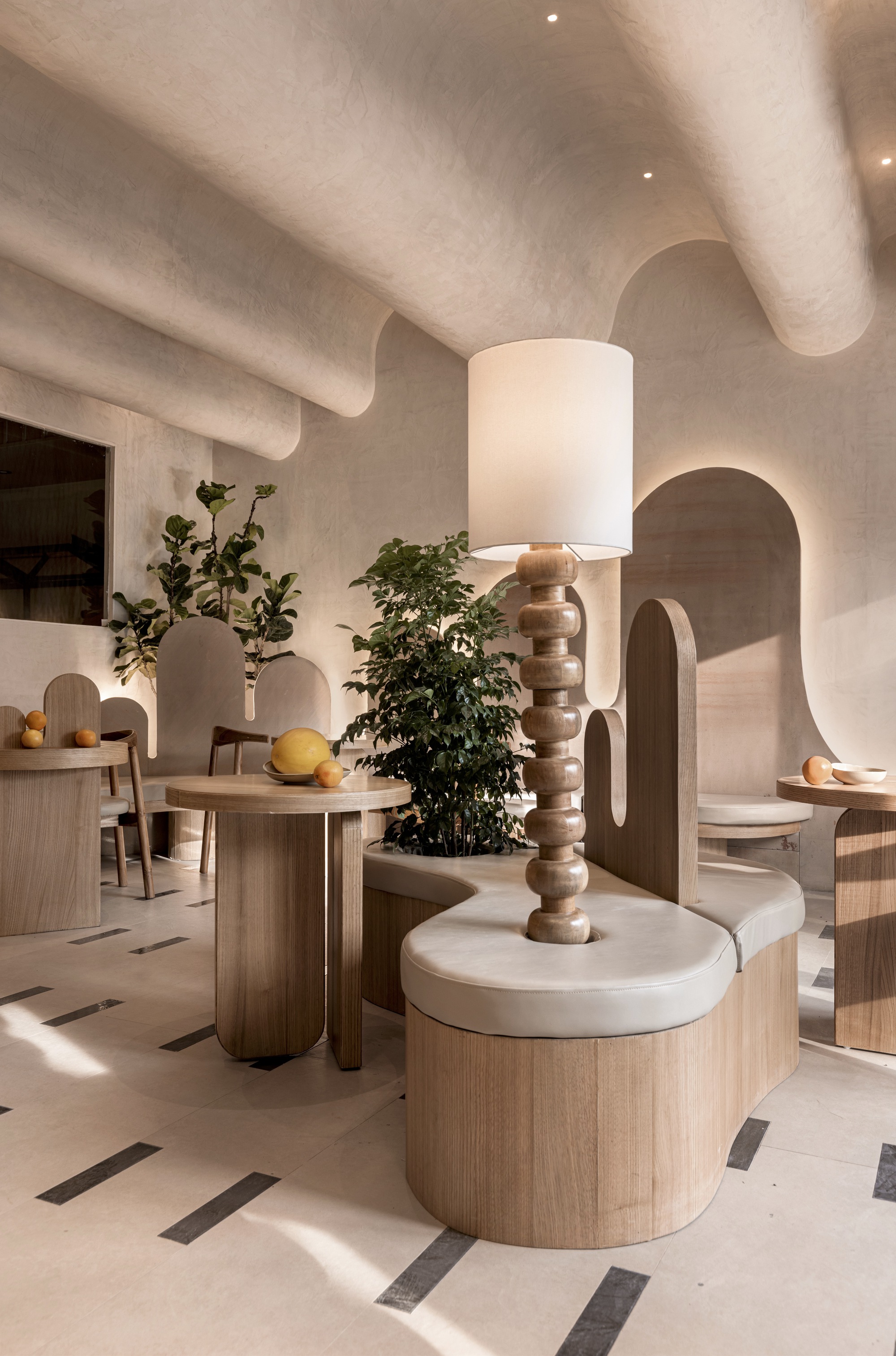 Gallery of Myfresh Café / LOOP Design Studio - 11