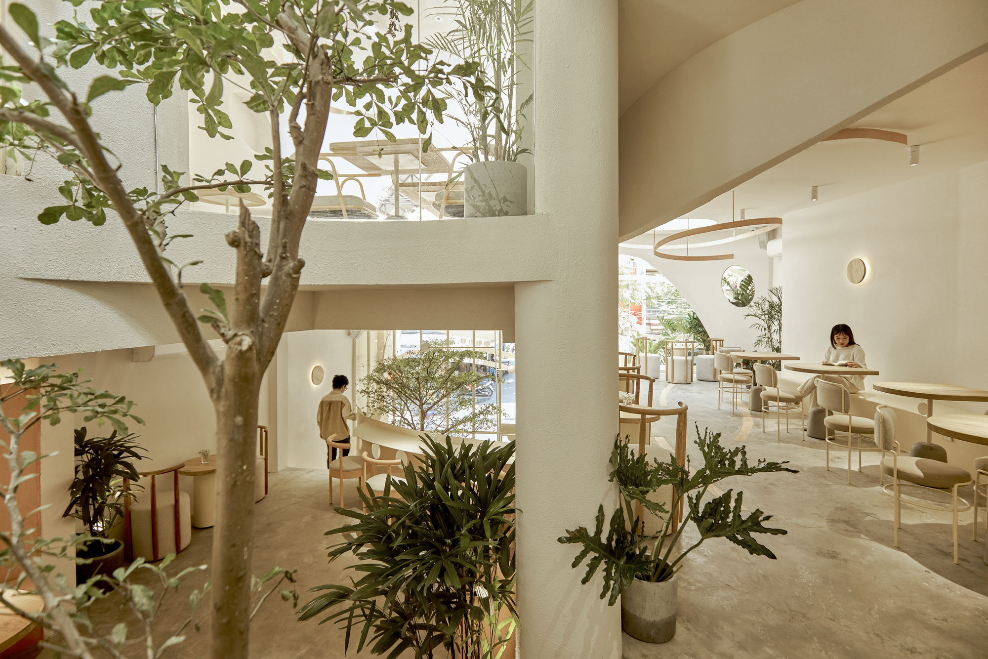 Gallery of Landscaping in Cafes: 10 Projects That Integrate Greenery ...
