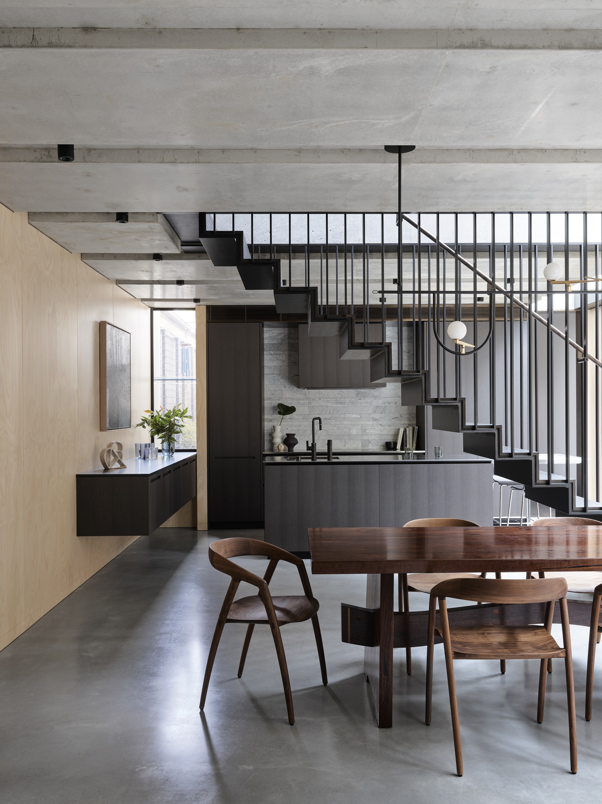 Gallery of Birch Tree House / H&E Architects - 15