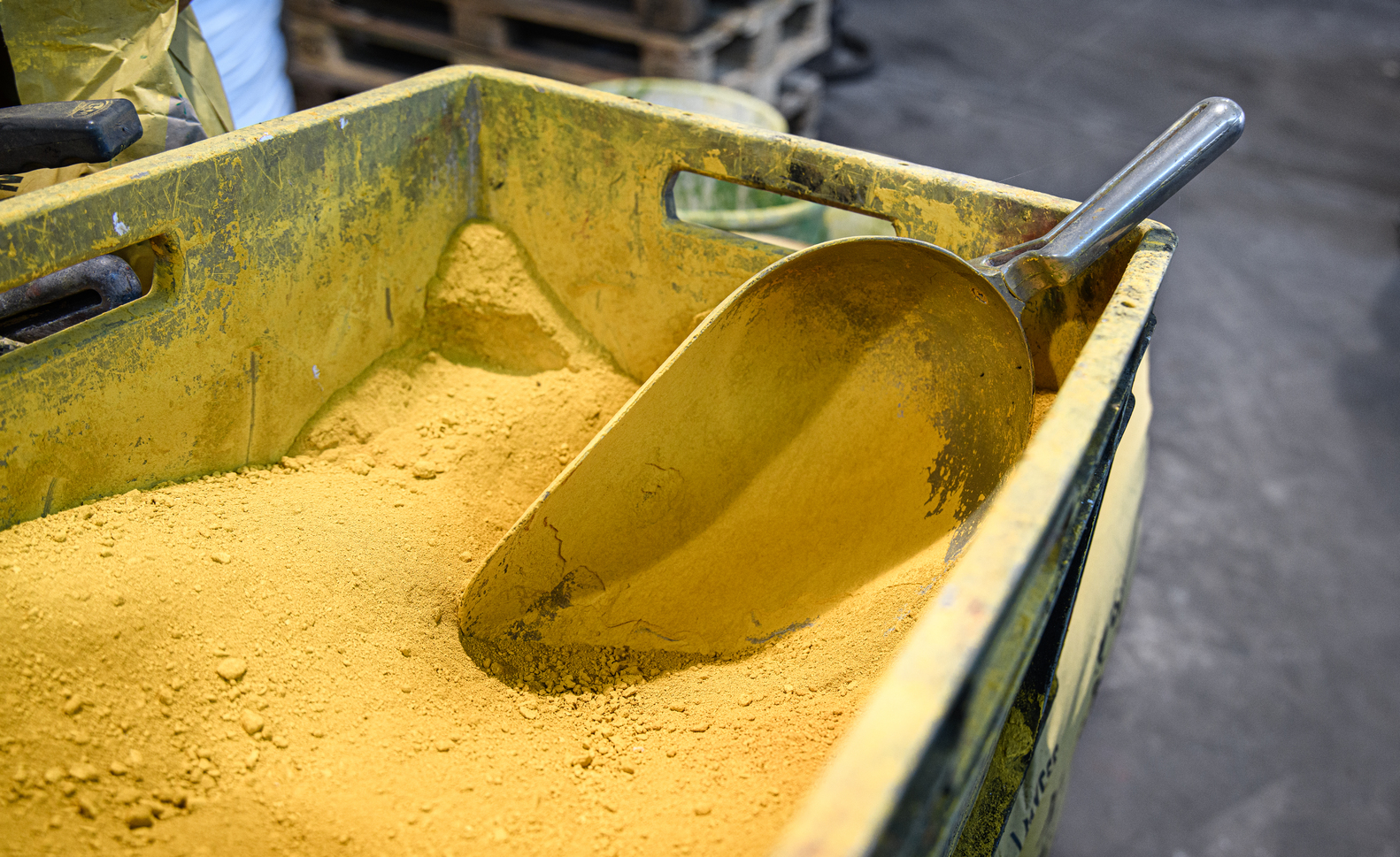 Gallery of Beyond Aesthetics: Functional Color Technologies for Façades ...