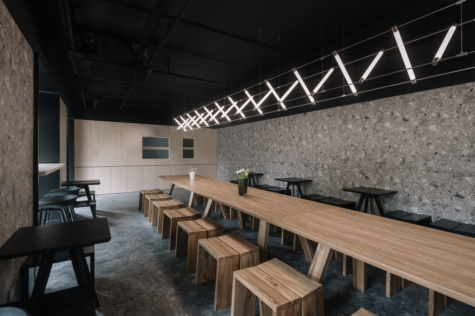 Gallery of Noodlology Restaurant / MARS Studio - 14