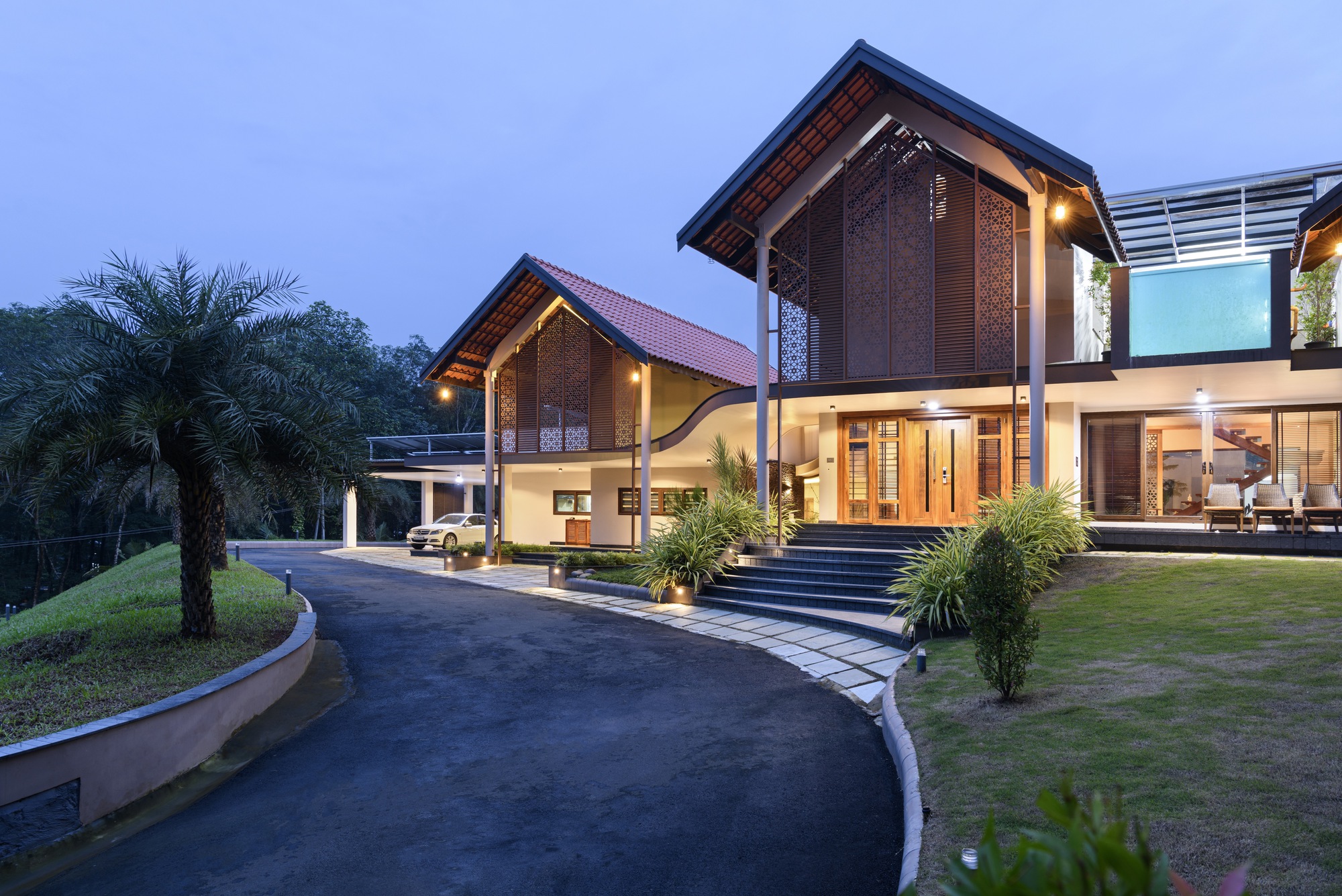 Gallery of Contour House / Archimatrix India Associates - 11