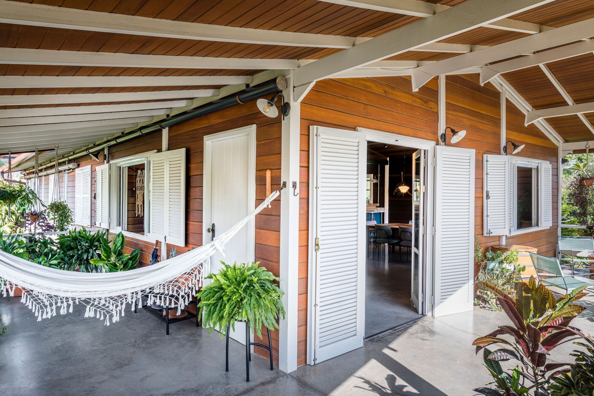 Galeria de Cabana de Madeira / Macro Arquitetos - 22