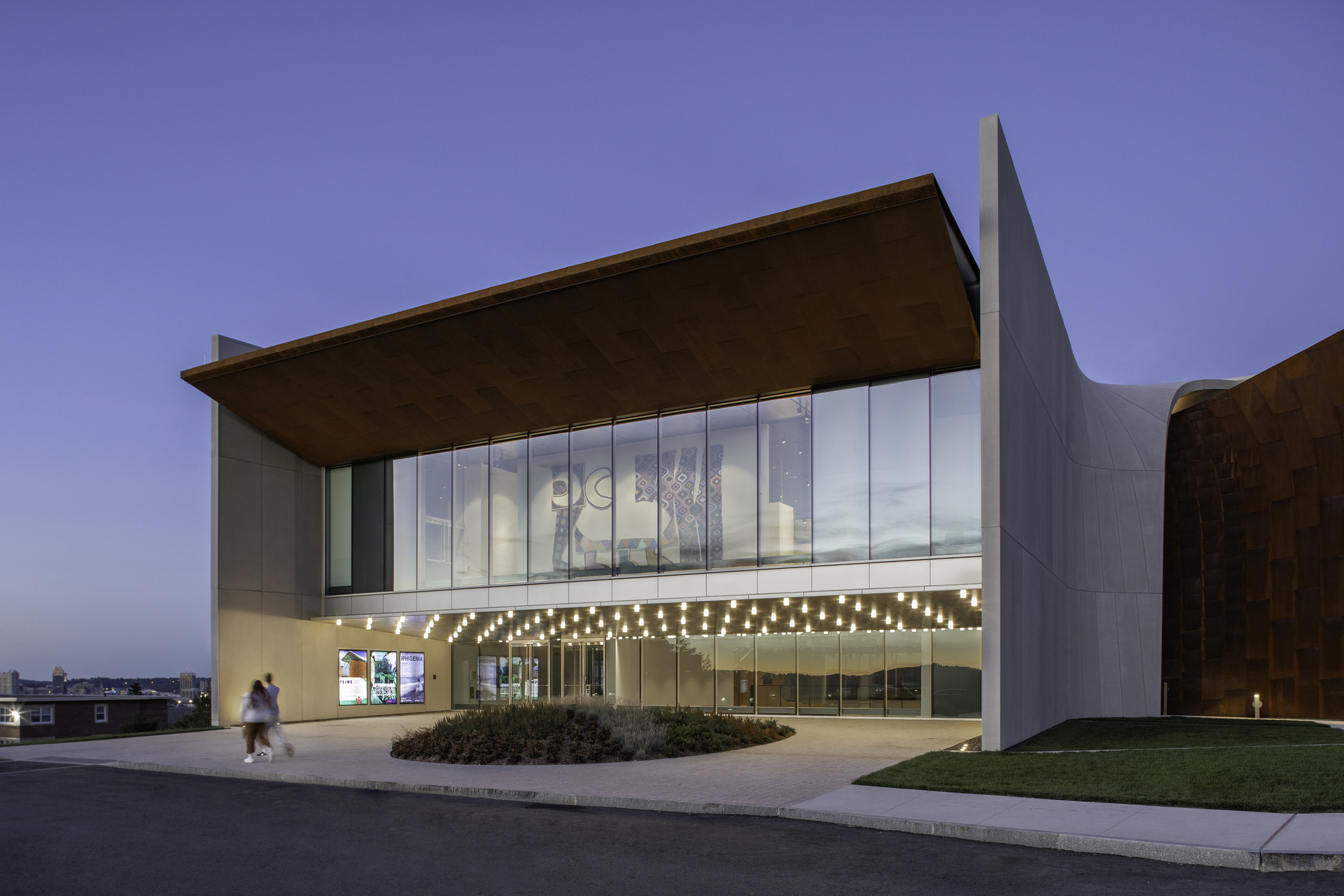 Gallery of College of the Holy Cross Prior Performing Arts Center ...