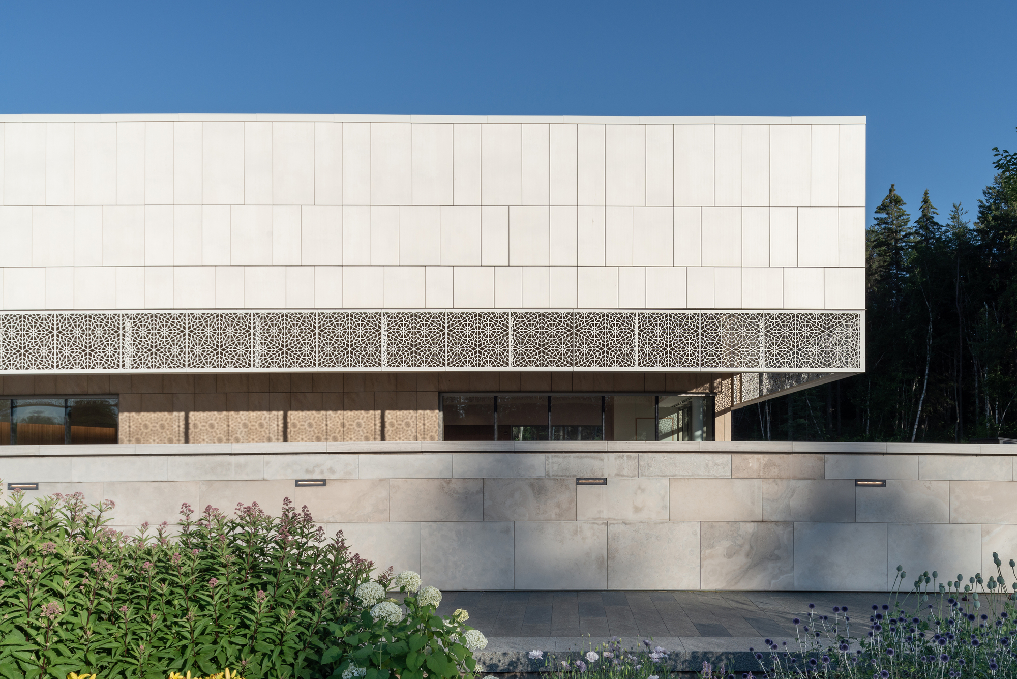 Gallery of The Diwan Pavilion / AXIA Design Associates + Arriz + Co ...