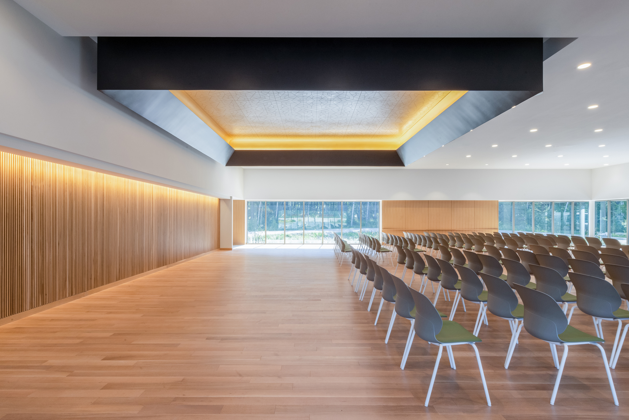 Gallery of The Diwan Pavilion / AXIA Design Associates + Arriz + Co ...