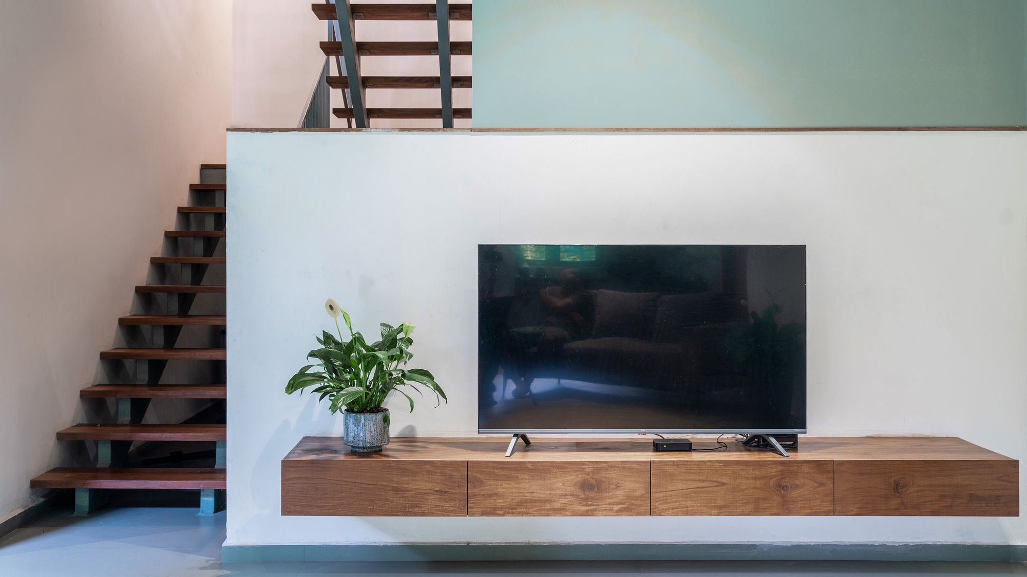 Gallery of Shila House / POEM-People of Earth and Matter - 11