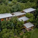 Kalrav Villa / VPA Architects | ArchDaily
