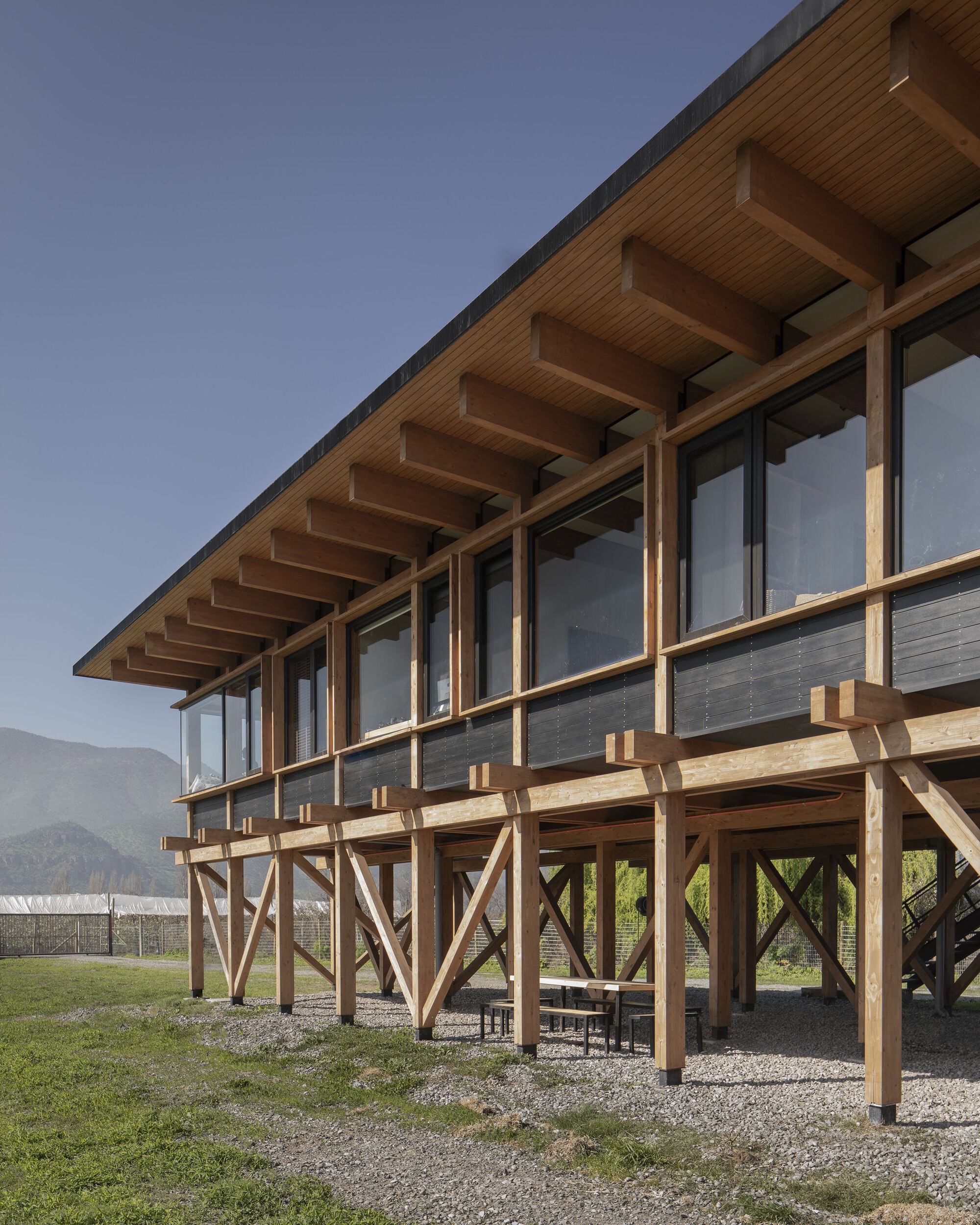 Gallery of Los Lirios House / Schwember García-Huidobro Arquitectos - 9