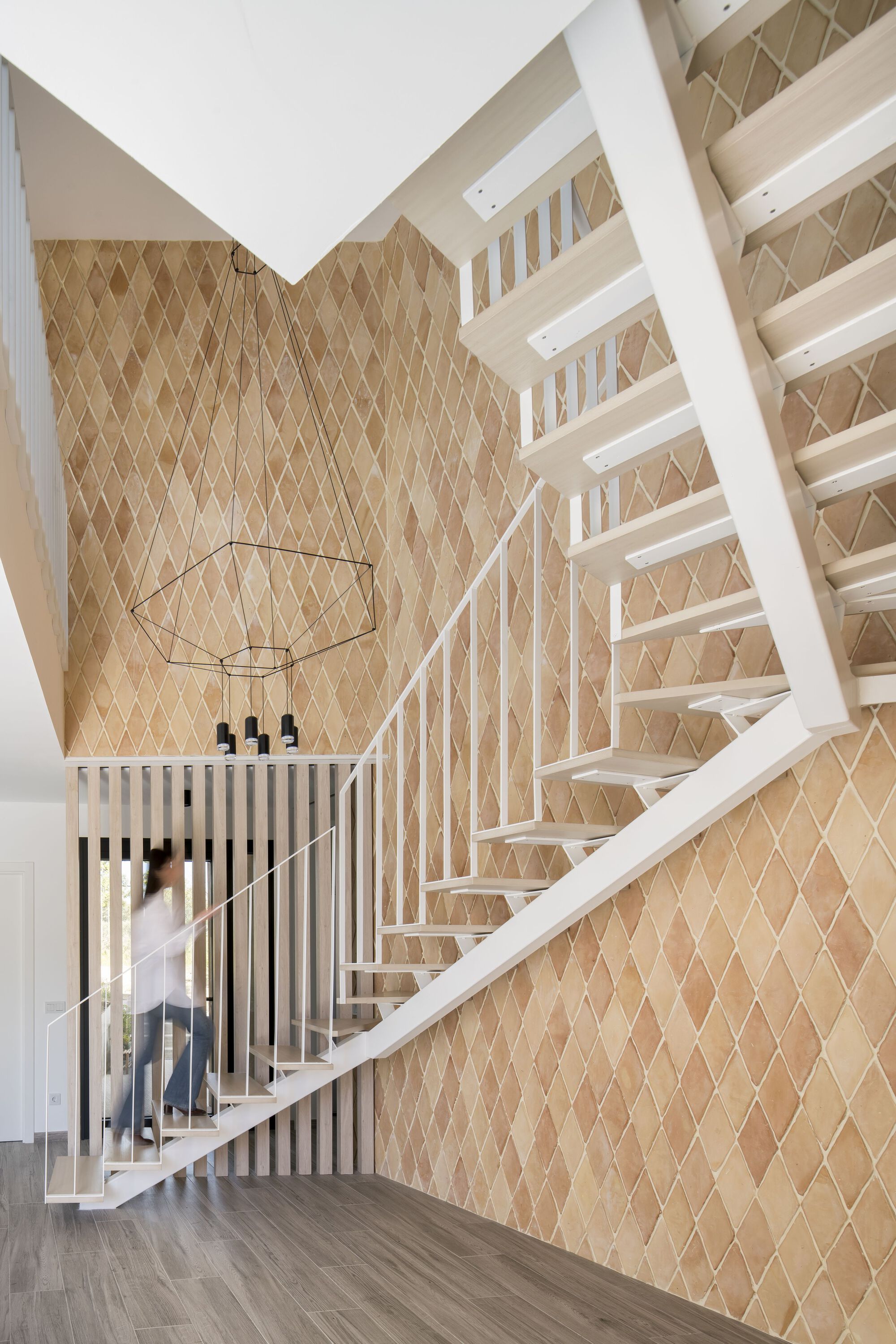 Gallery of Llo House / OOIIO Arquitectura - 16