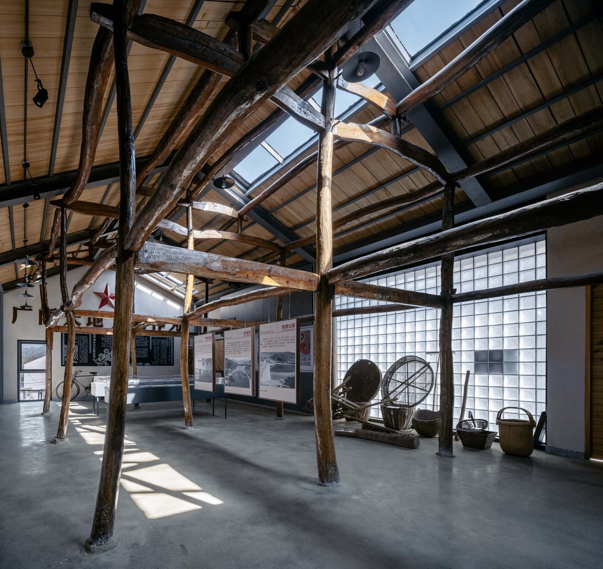 Gallery of Zhu Feng Village For-All Community Center / SAFA Laboratory ...