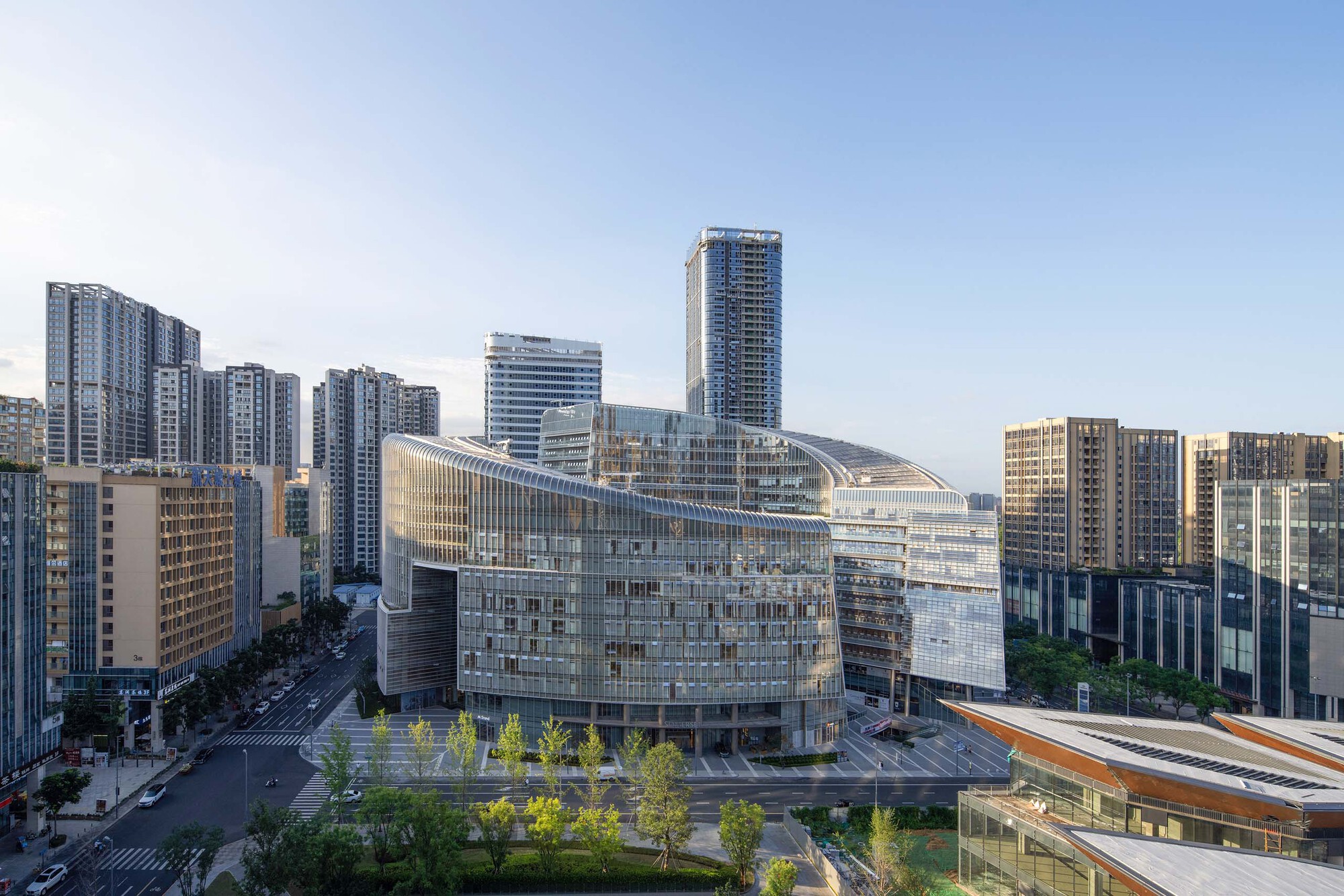 Gallery of Chengdu Co-Innovation and Cooperation Center / Laguarda.Low ...