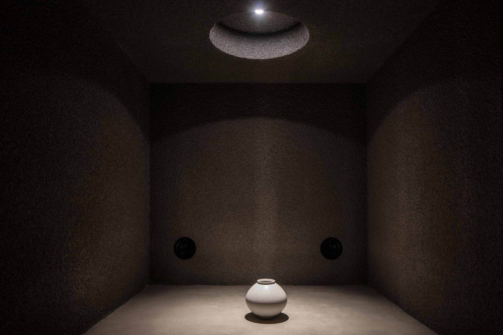 Gallery of The Perfume Club / T-FP - 23