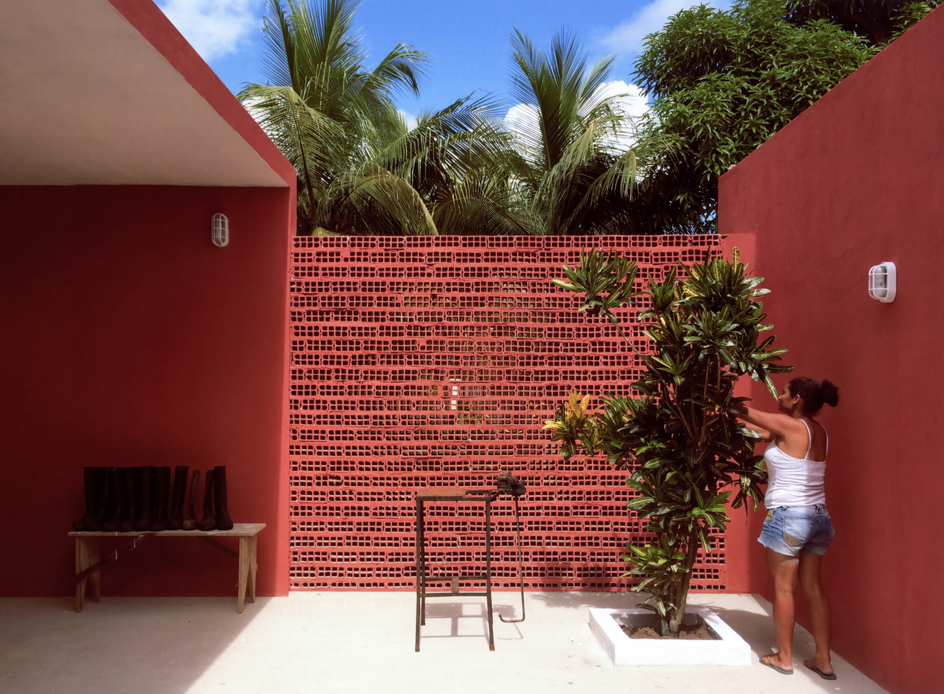 Gallery of Community Facilities in Brazil That Make Room for People - 4