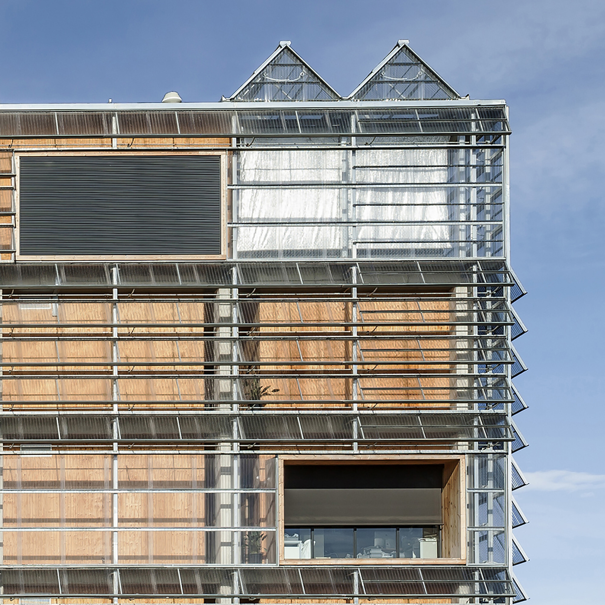 Gallery of 10 Outstanding Contemporary Spanish Offices - 2