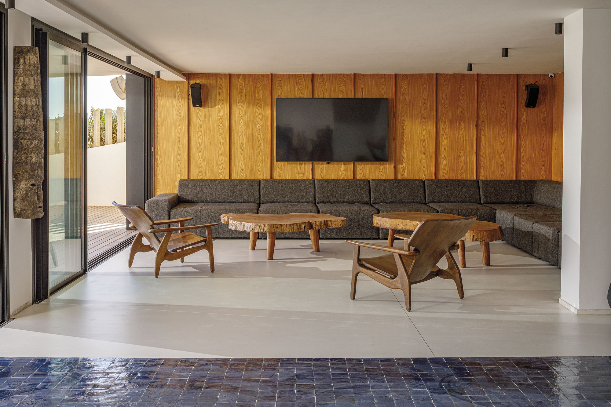 Gallery of Deep C Boutique Hotel / Studio BO - 13