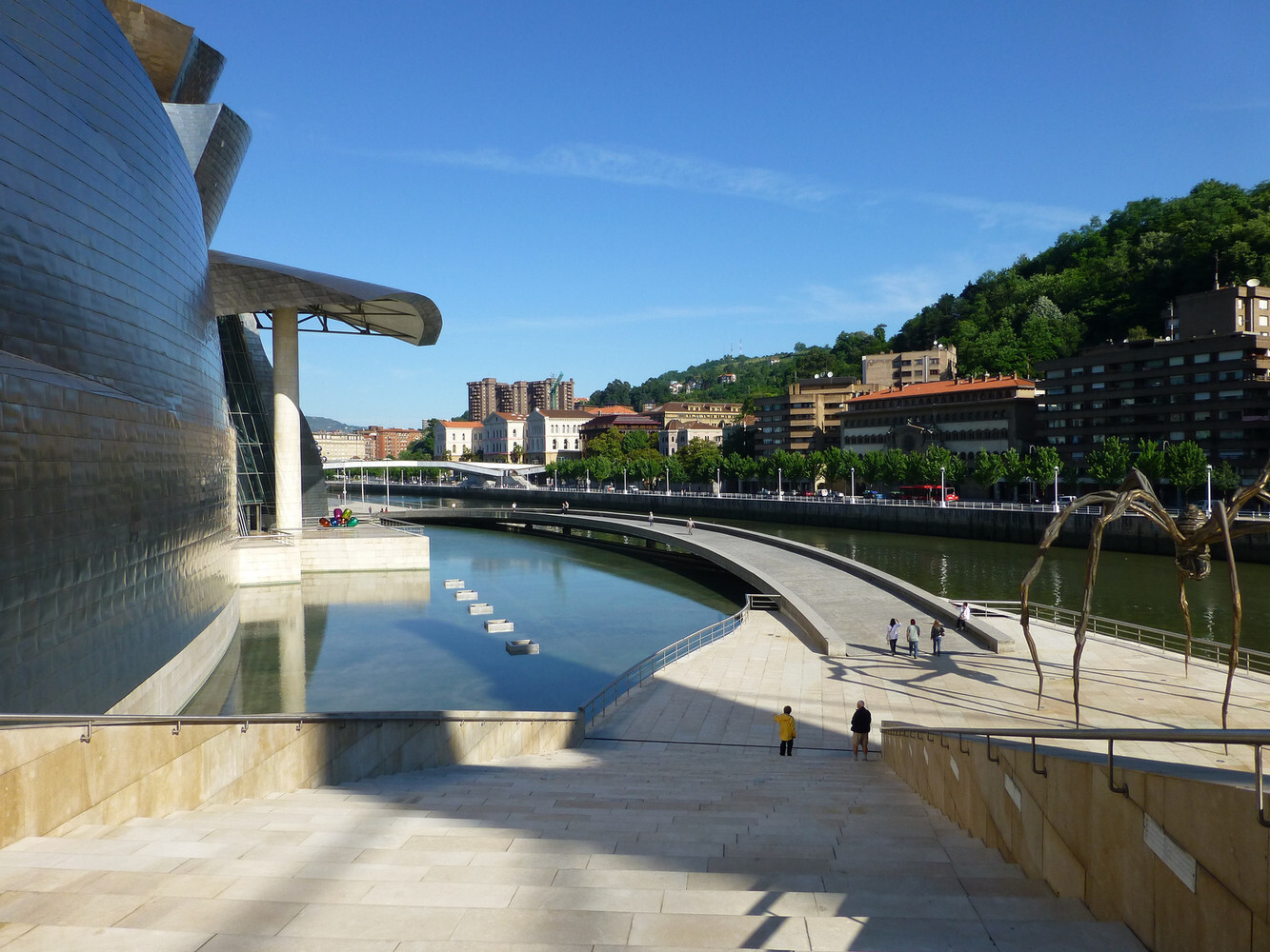 Gallery of 25 Years of the Guggenheim Museum in Bilbao, Spain - 7