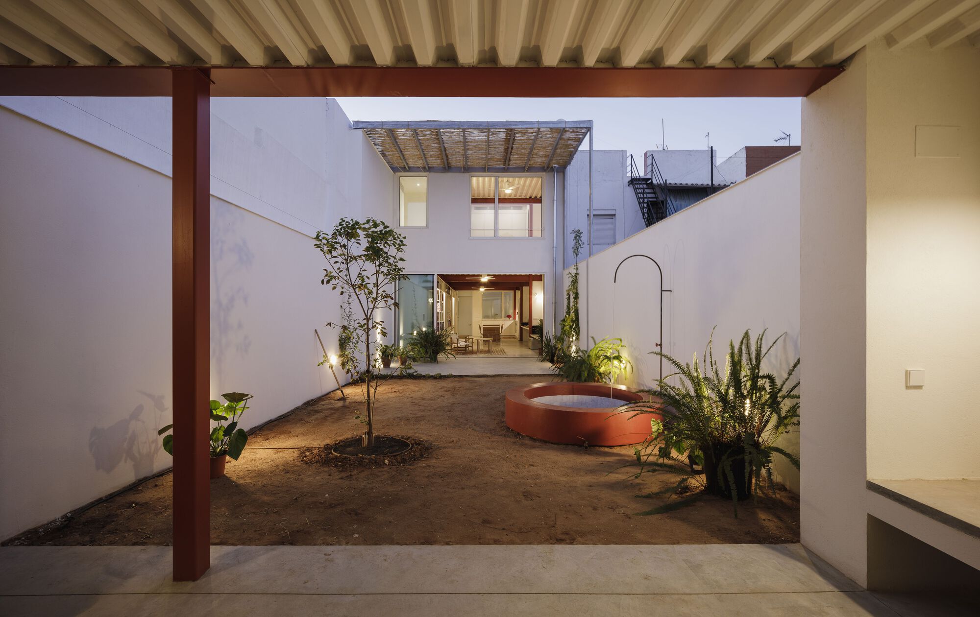 Galería de Casa de los nueve pórticos / sol89 - 17