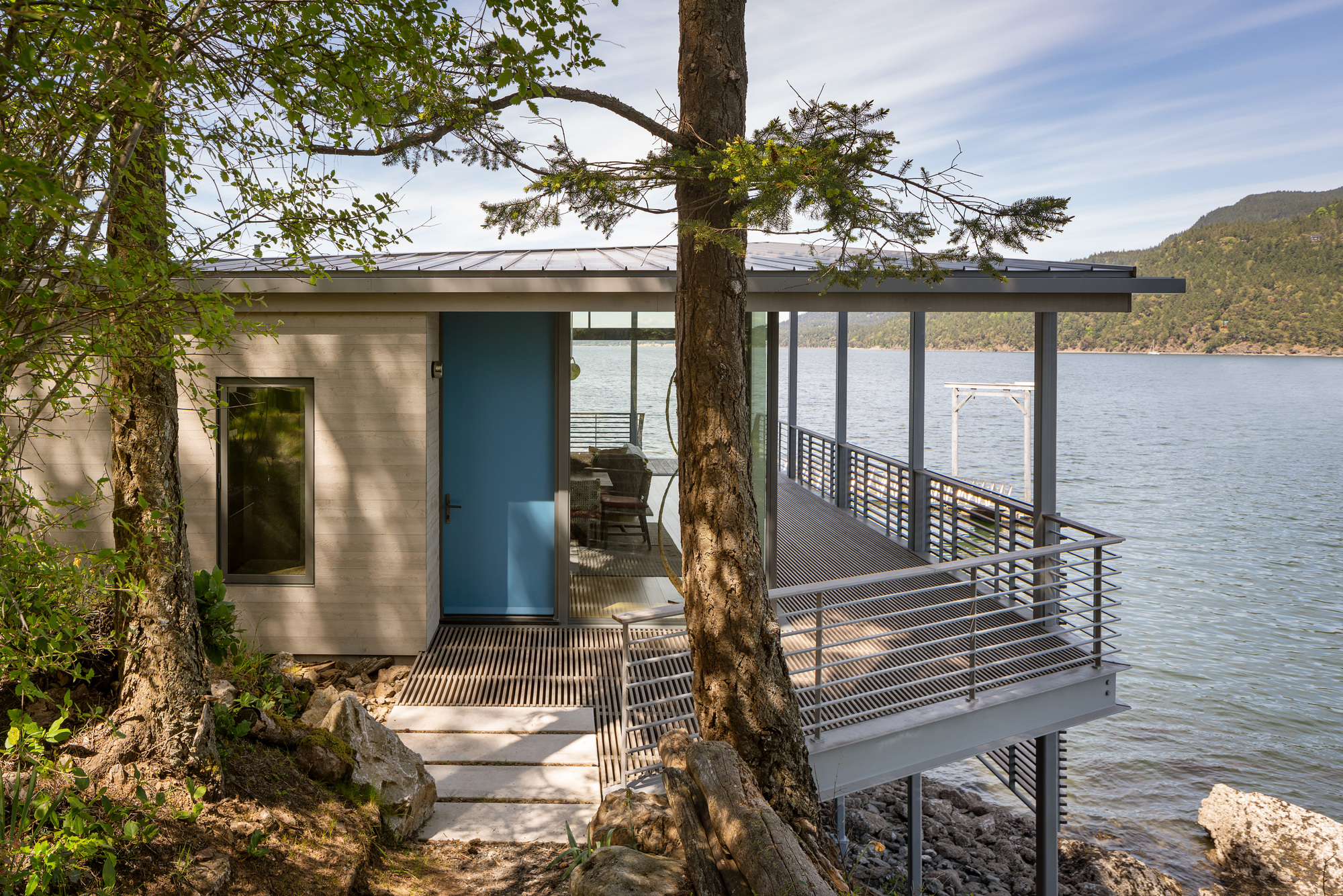 Gallery of Boathouse / Prentiss + Balance + Wickline Architects - 3
