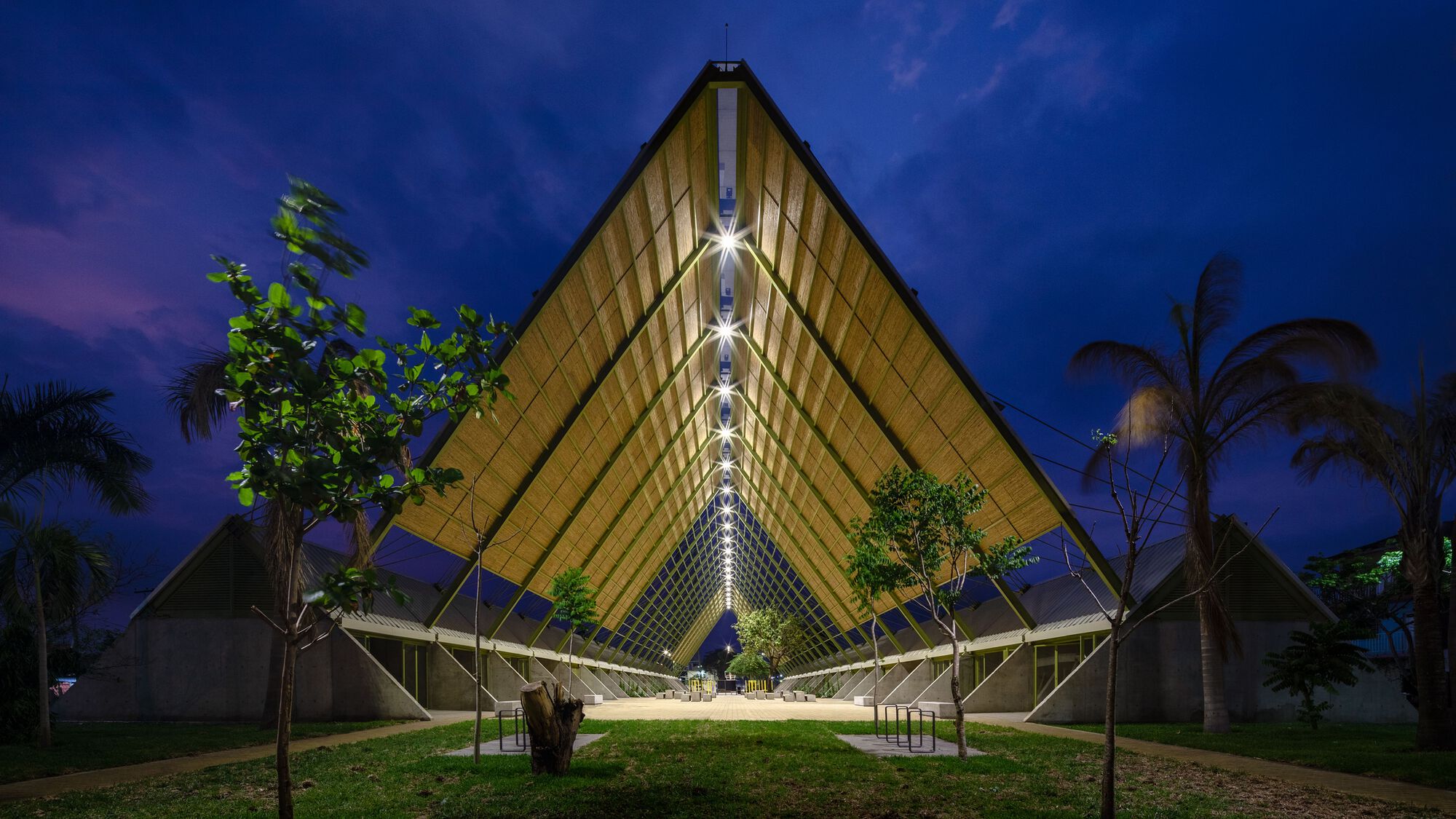 Gallery of Tapachula Station / Colectivo C733 - 27