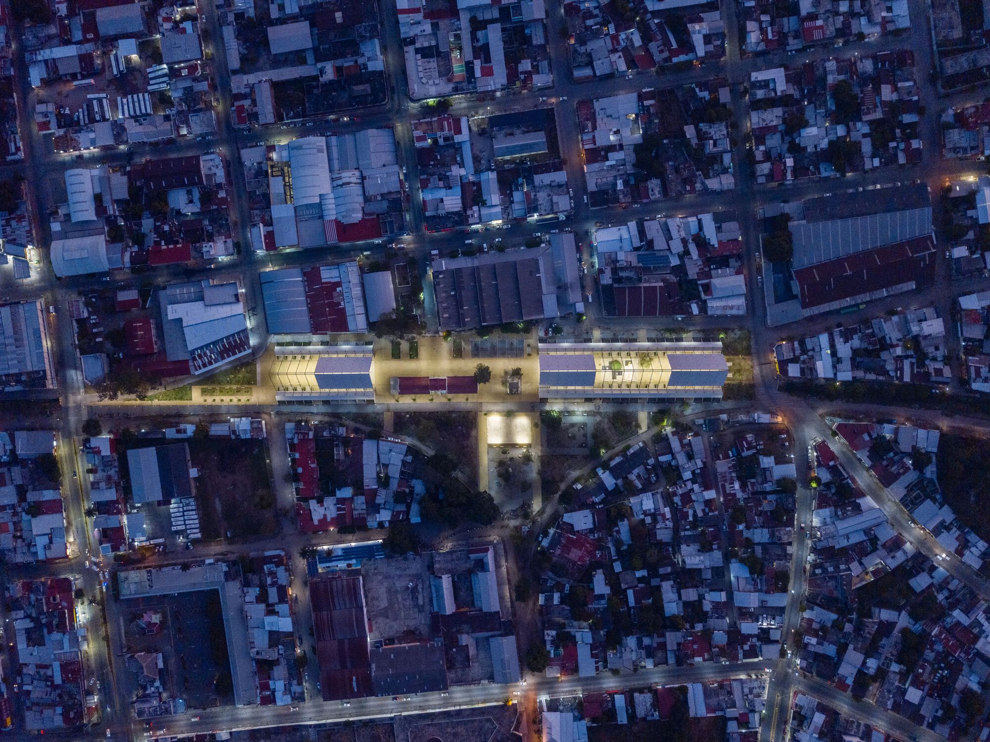 Gallery of Tapachula Station / Colectivo C733 - 17