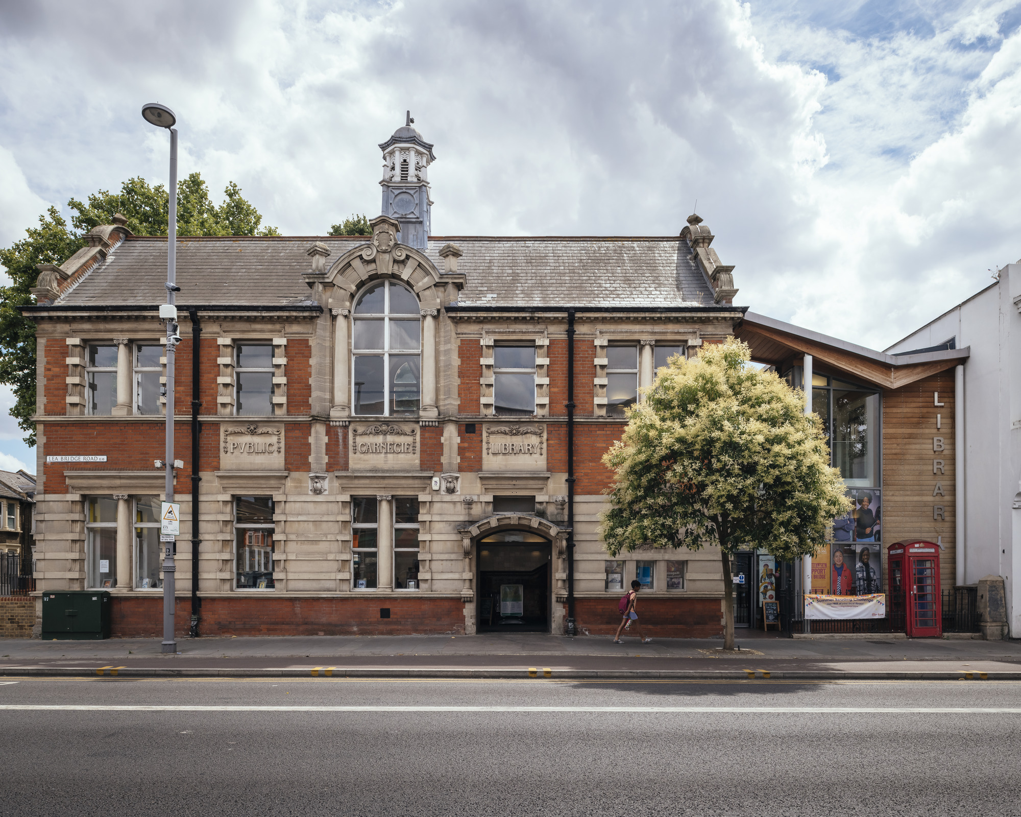 Gallery of Lea Bridge Library Pavilion / Studio Weave - 12