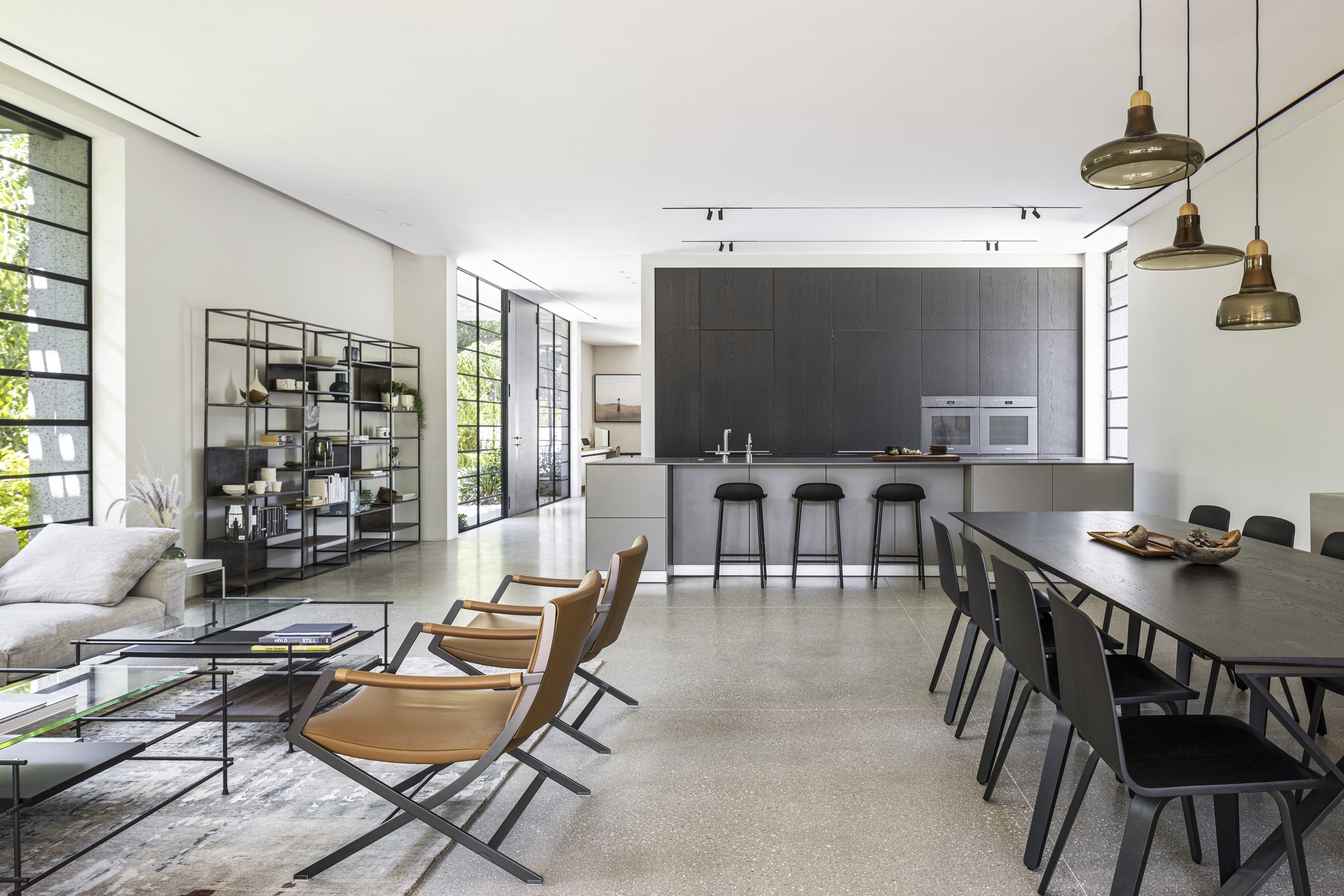 Galeria de Residência Lines Alive / Jacobs Yaniv Architects - 4