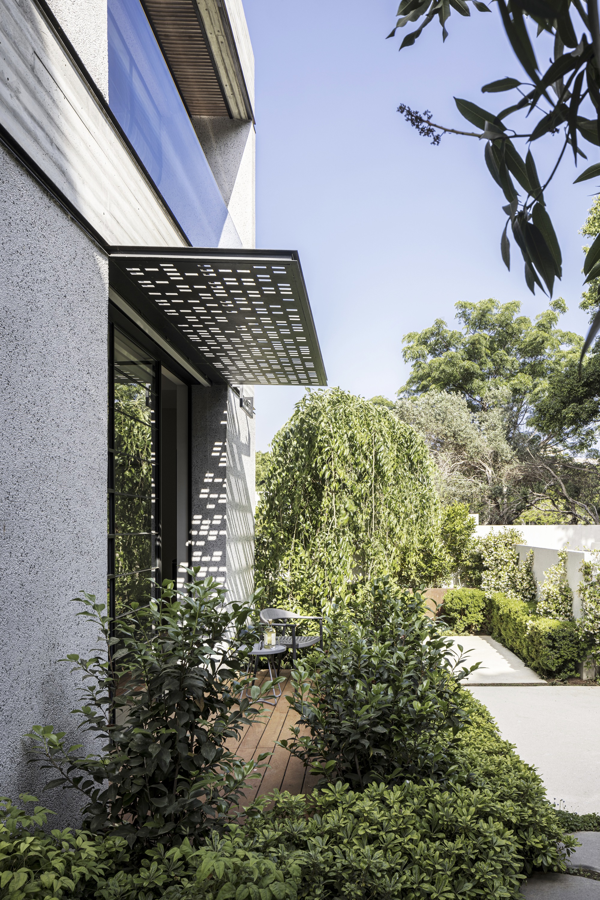 Gallery of Lines Alive Residence / Jacobs Yaniv Architects - 14