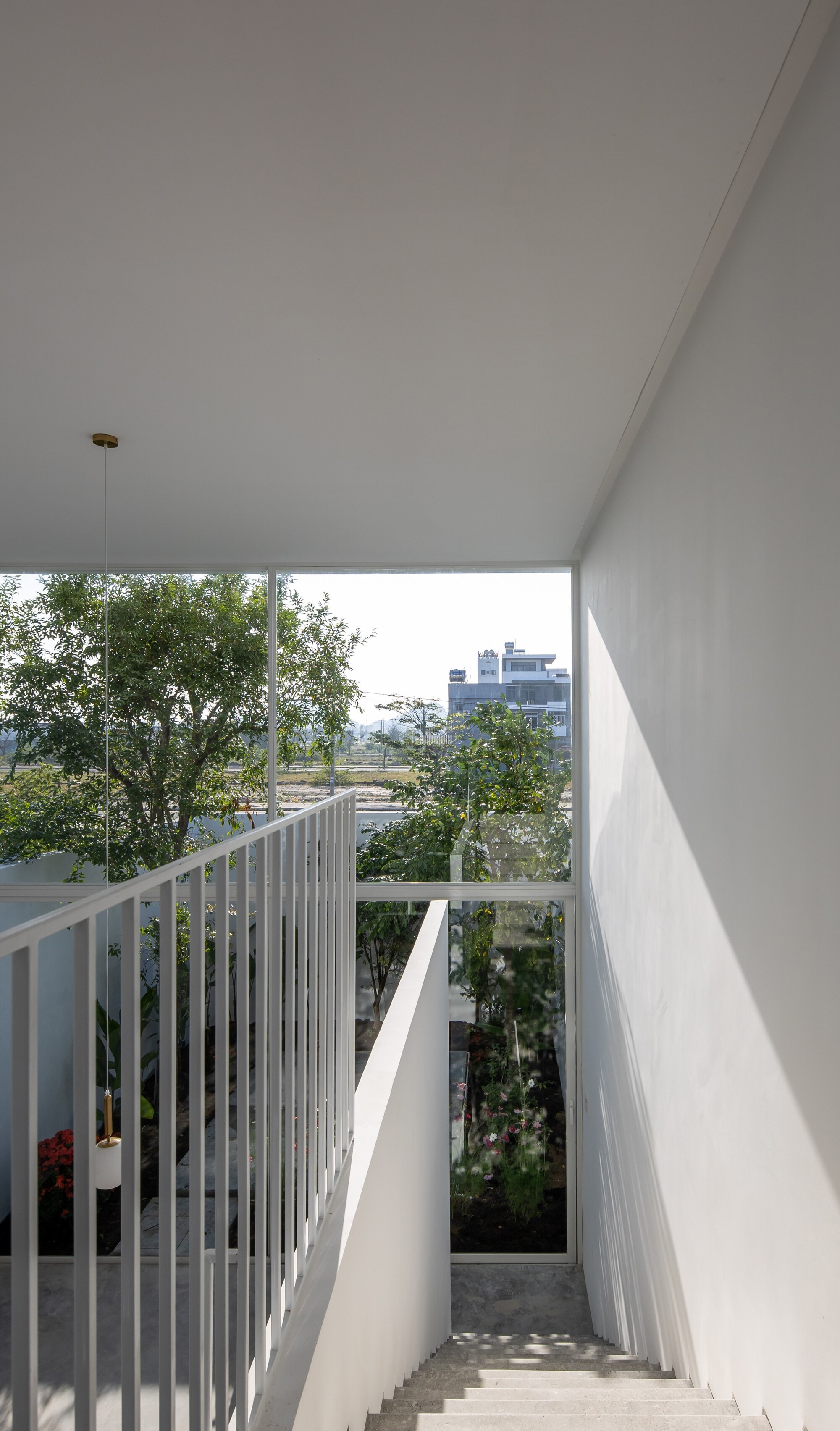 Gallery of Nha Dao Buoc House / H-H Studio - 23