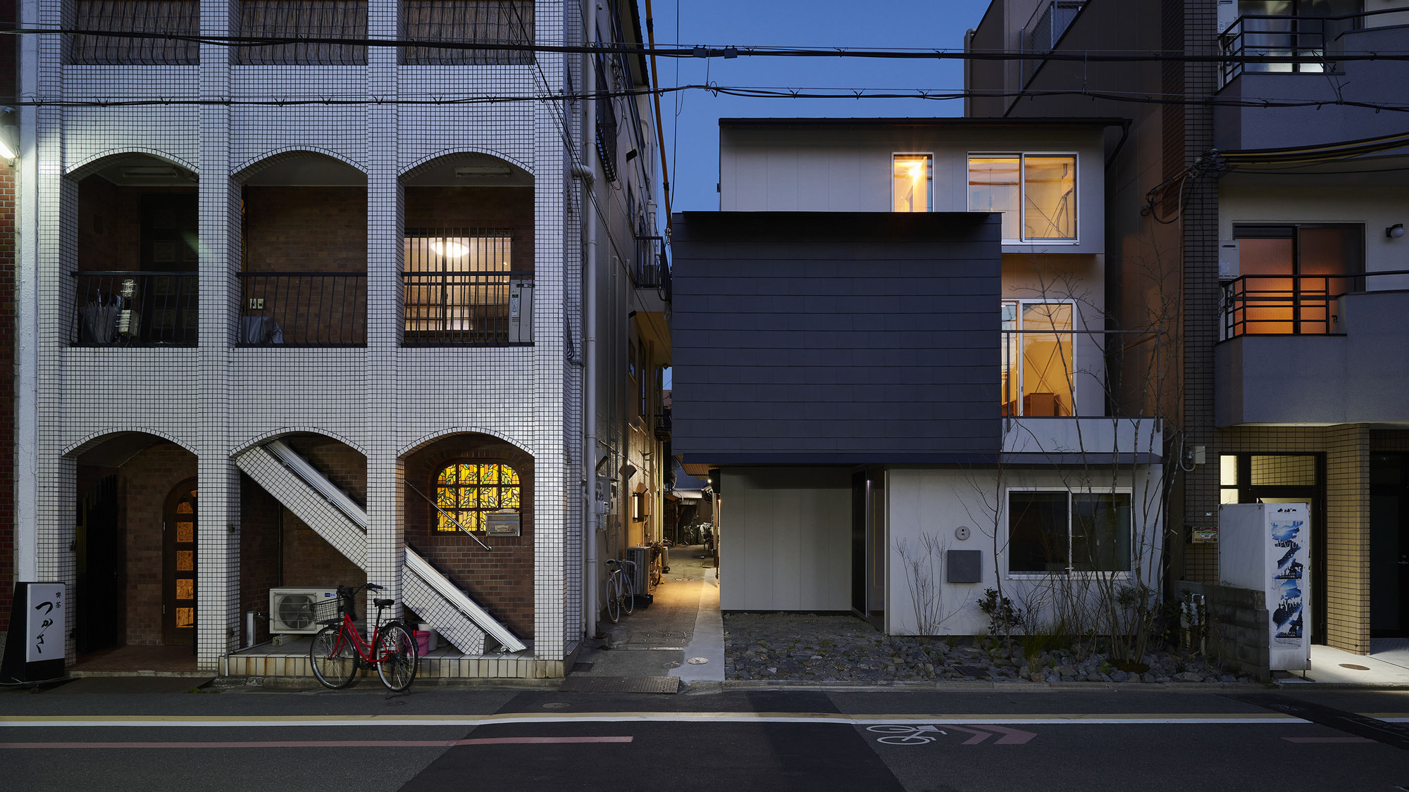 Gallery of Yoshita’machiya House / OHArchitecture - 24