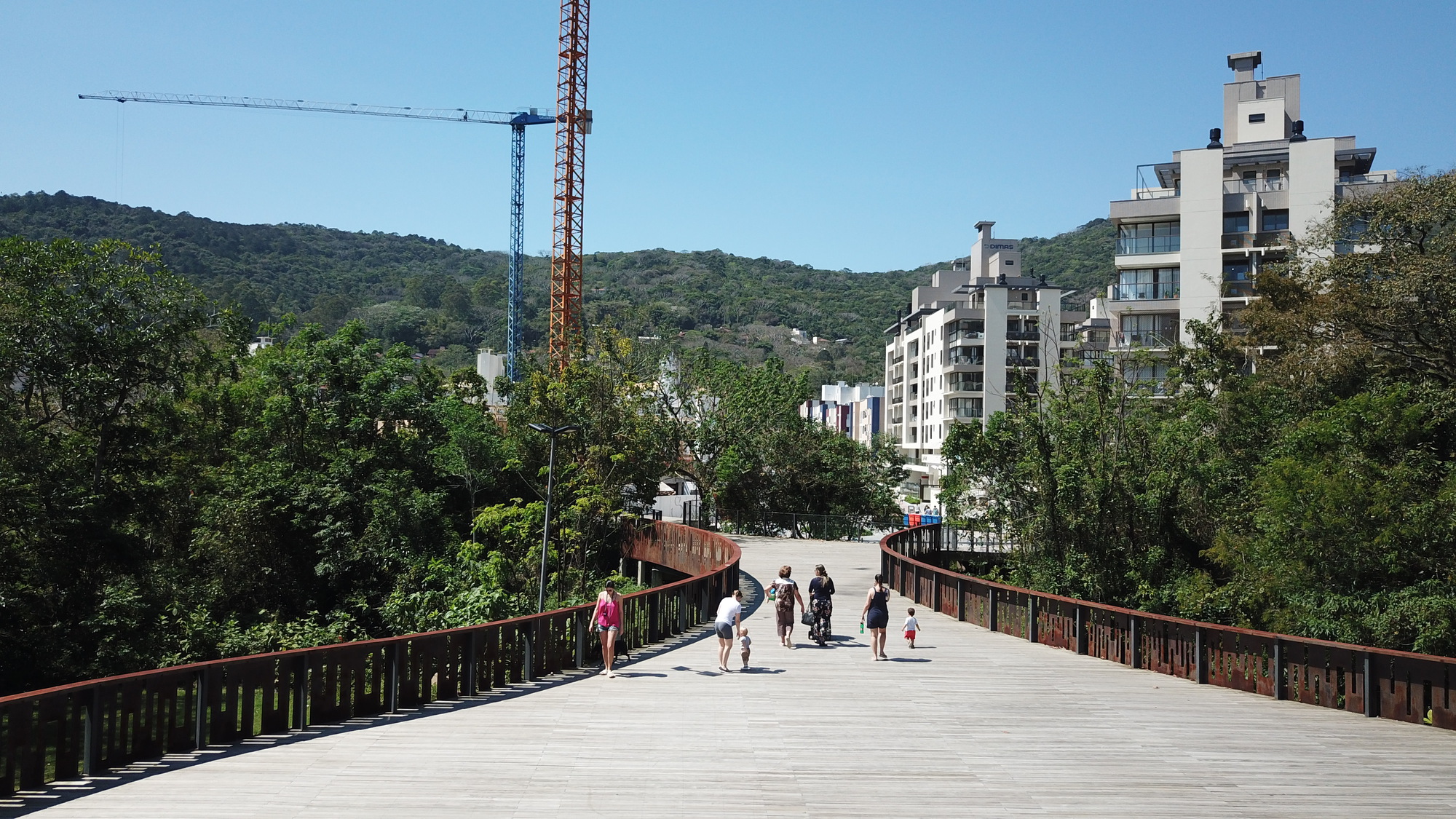 Galería de Parque Lineal de Córrego Grande / JA8 Arquitetura Viva - 4