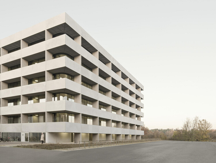 Constructing With Concrete: Hardcore Projects and Products | ArchDaily