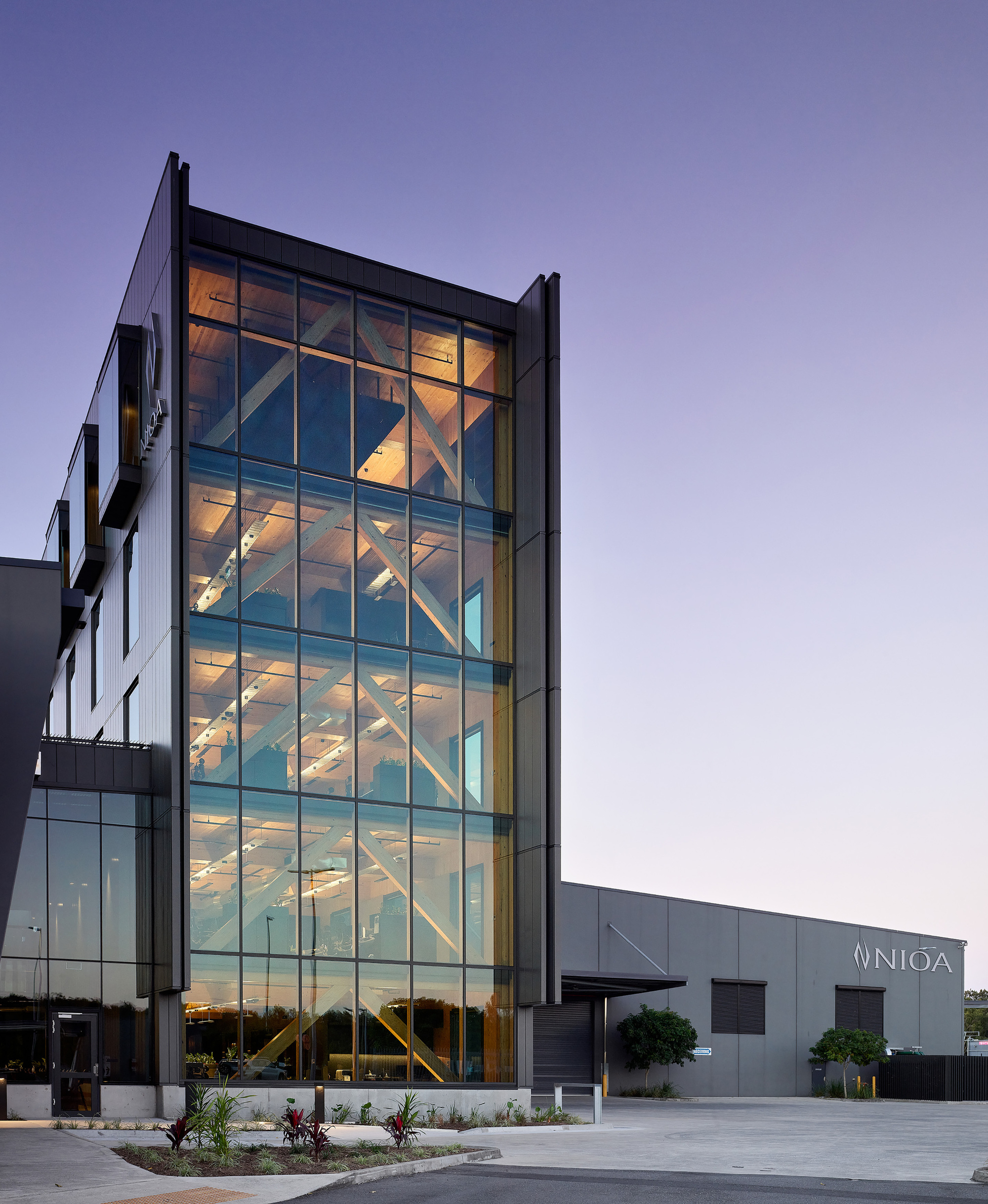 Gallery of NIOA Timber Tower / KIRK Studio - 15