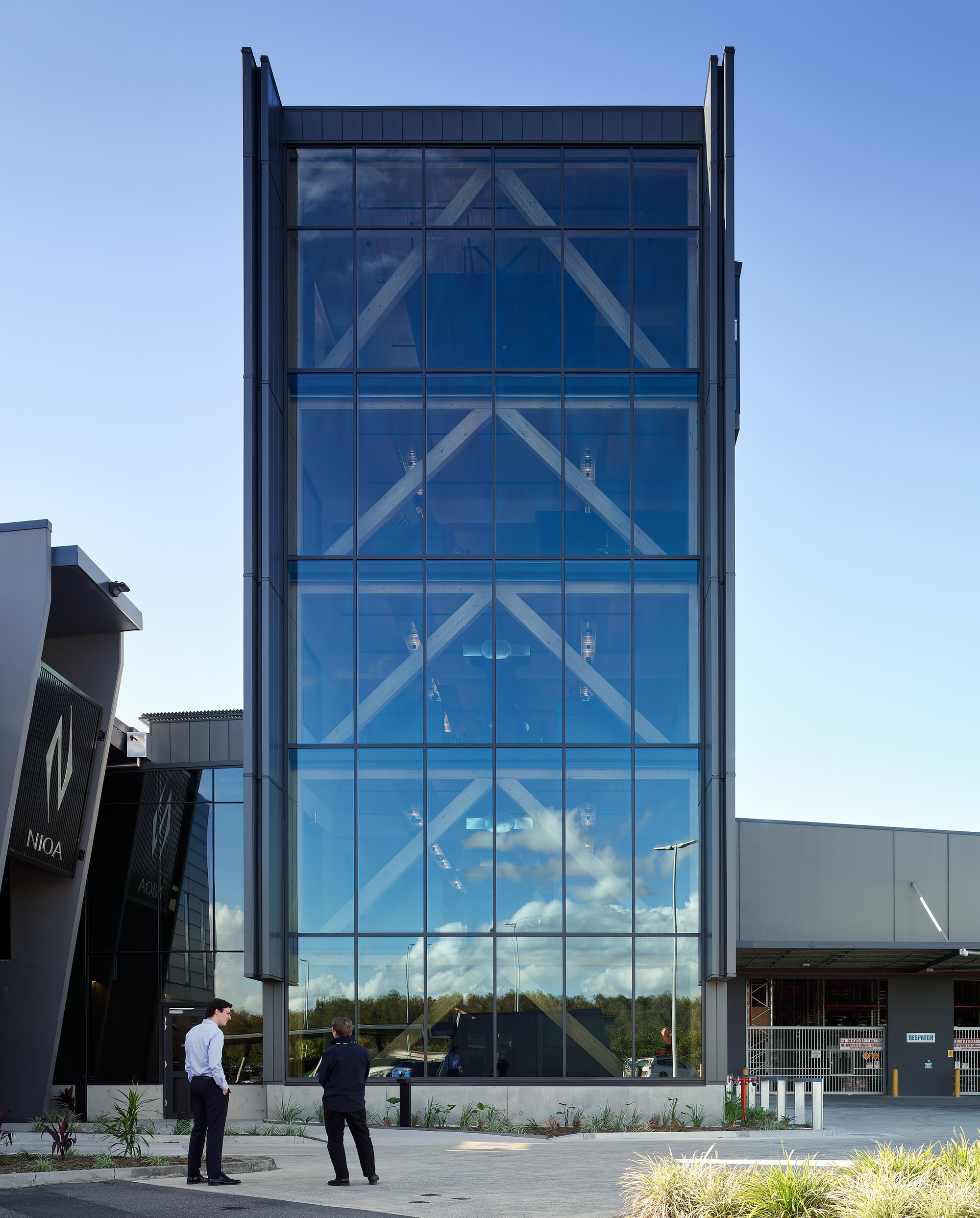 Gallery of NIOA Timber Tower / KIRK Studio - 13