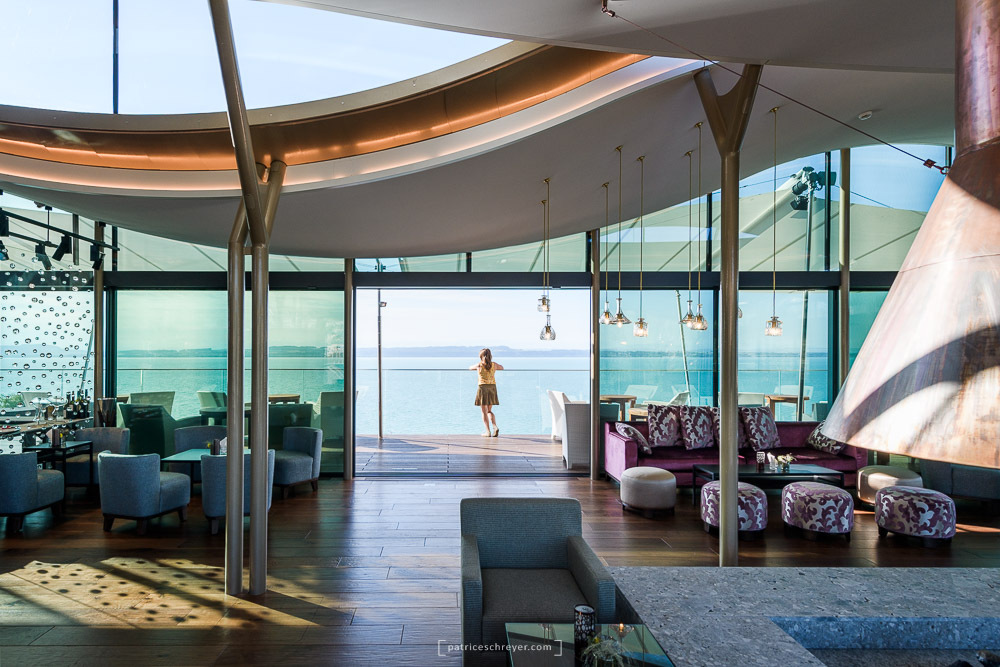 Gallery of A Selection of Window Systems in Four Restaurant Projects - 15