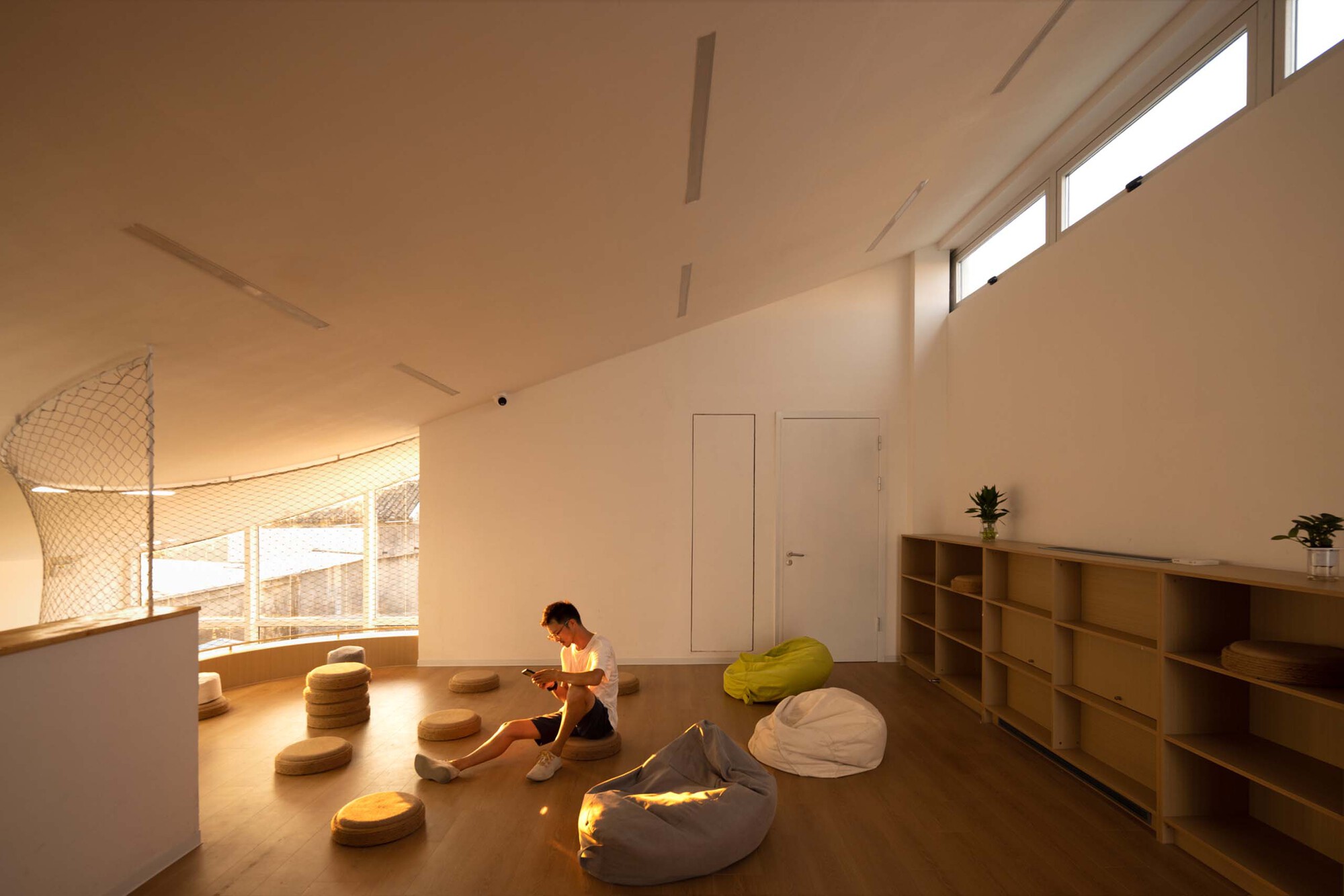 Gallery of Suzhou Bache Community Center / Dedang Design - 19