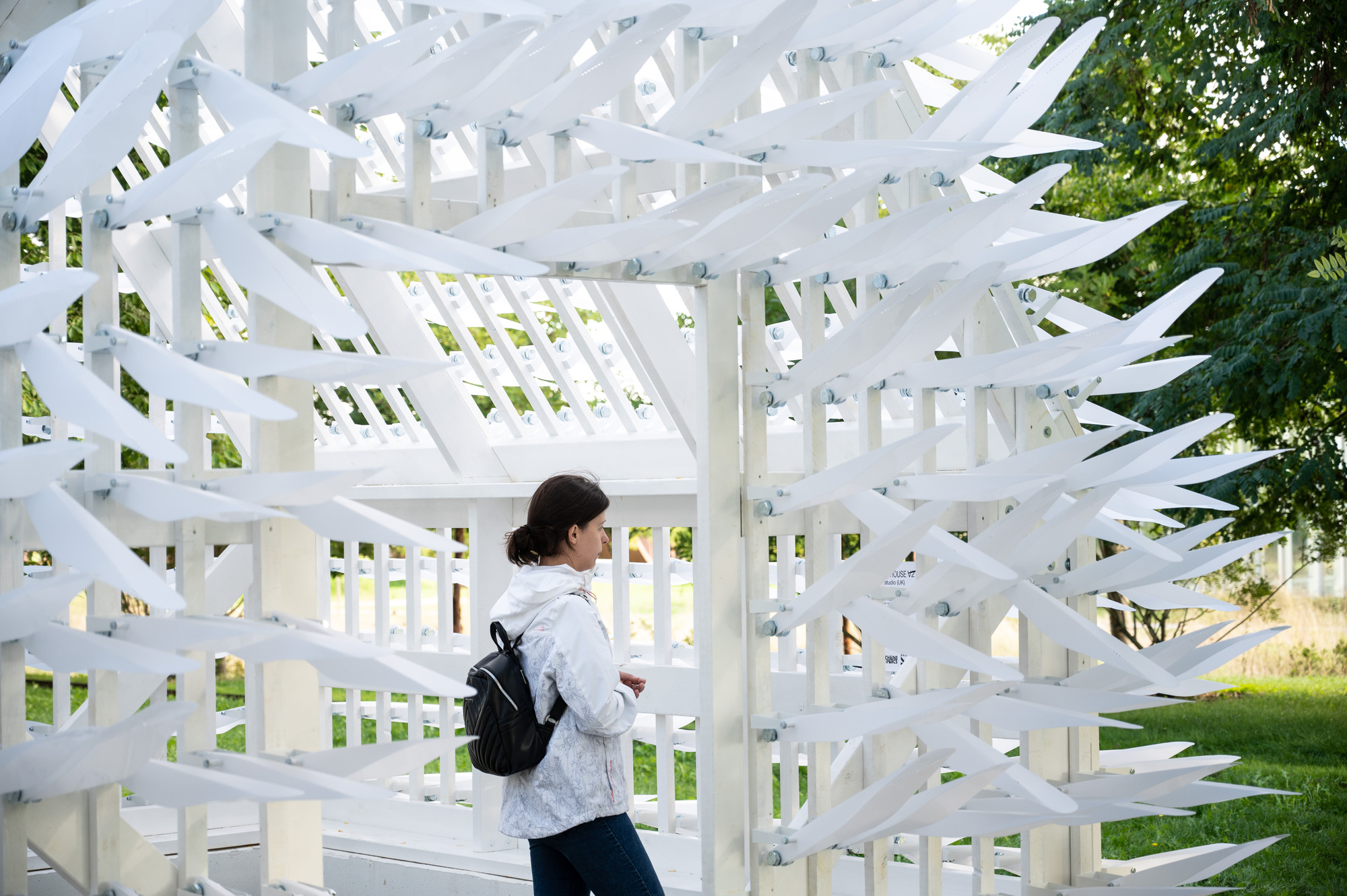 Gallery of Shiver House V2 Pavilion / NEON - 8