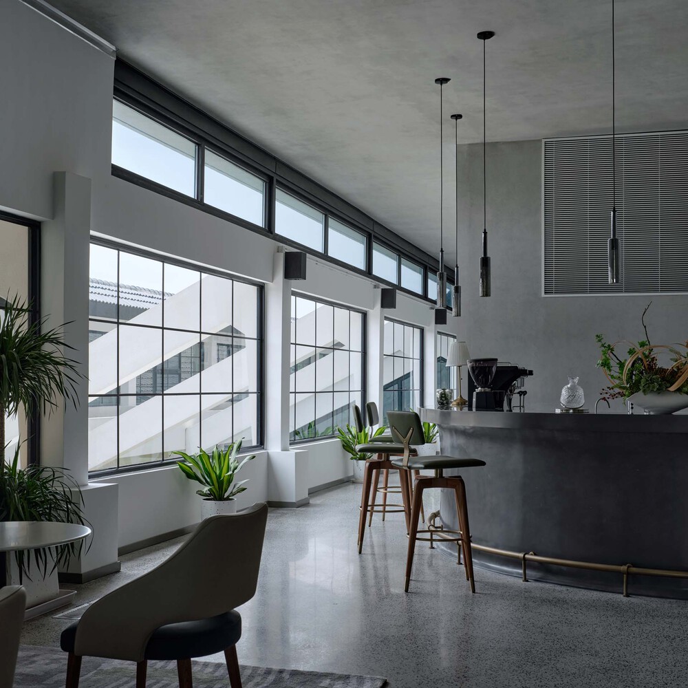 Gallery of The Transformation of the Former Qianshao Weaving Factory ...