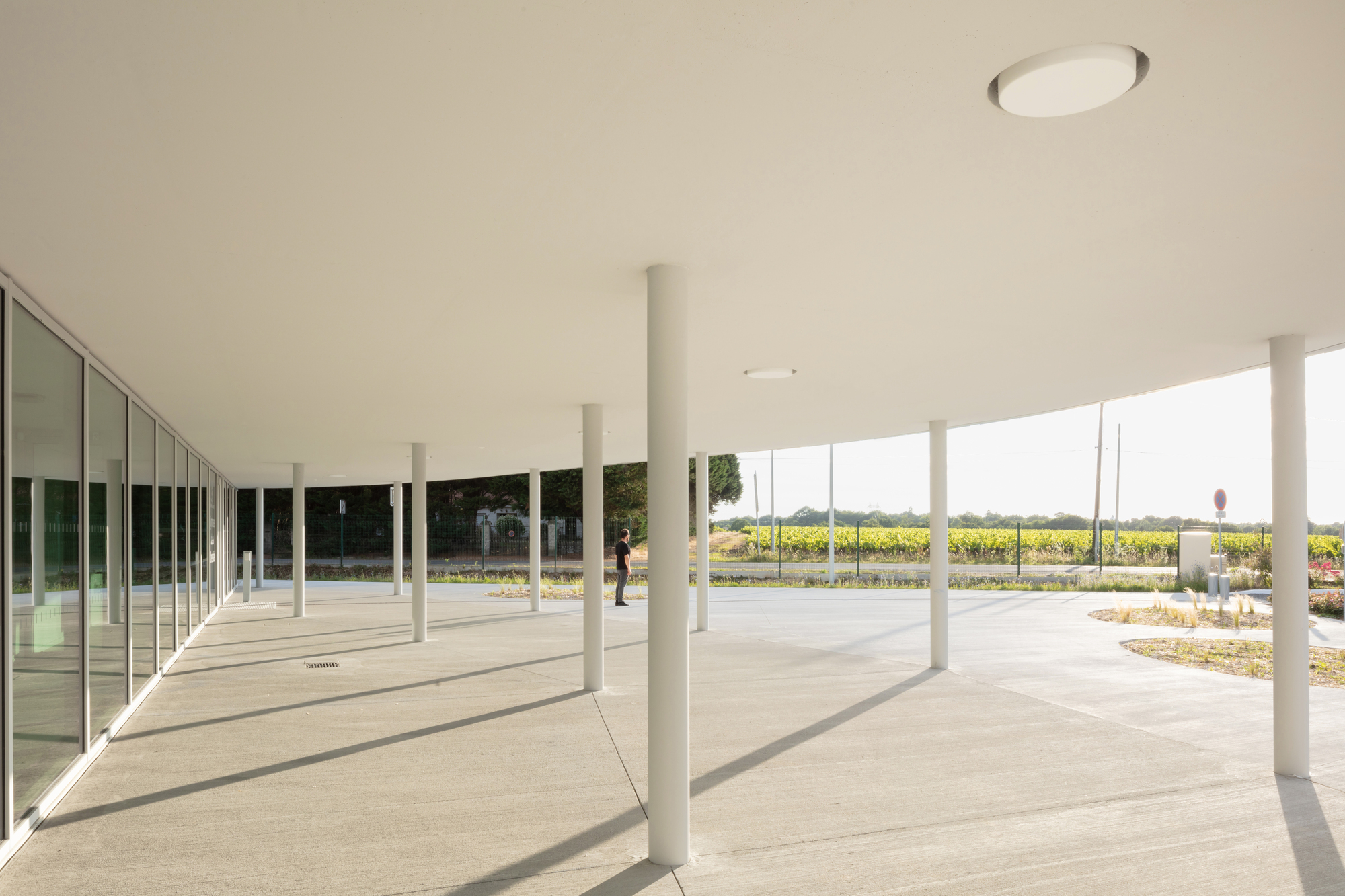 Gallery of La Chesnaie Gymnasium / Bohuon Bertic Architectes - 6