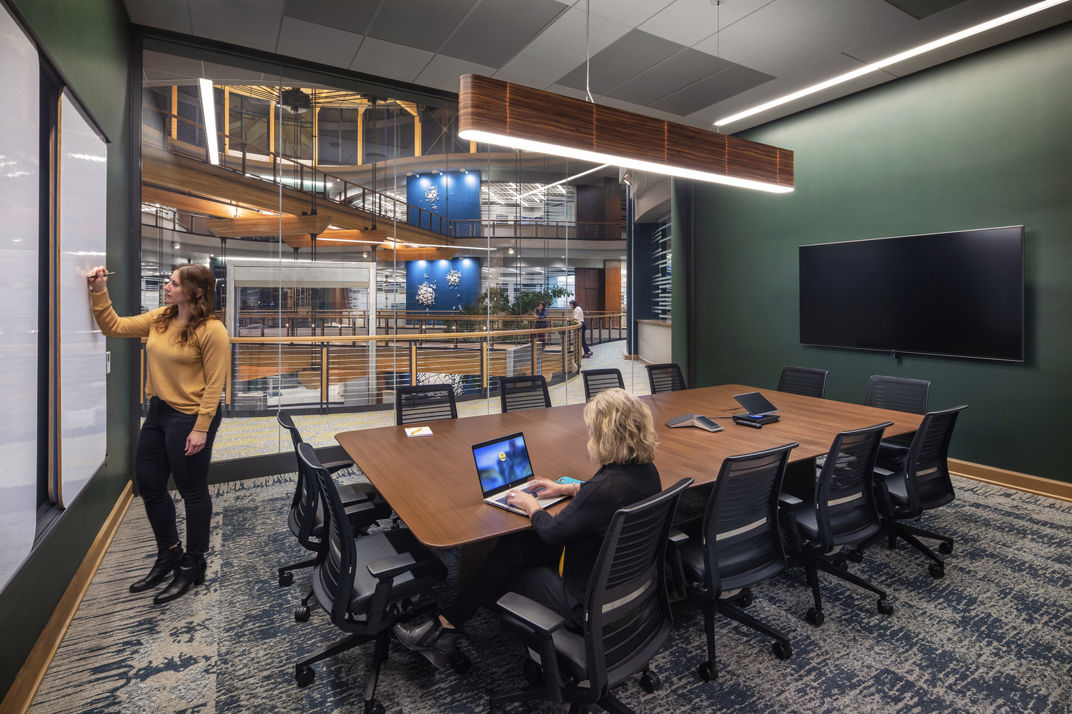 Gallery of Promega Corporation Kornberg Center / SmithGroup - 18