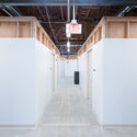 UCLA Margo Leavin Graduate Art Studios / Johnston Marklee | ArchDaily