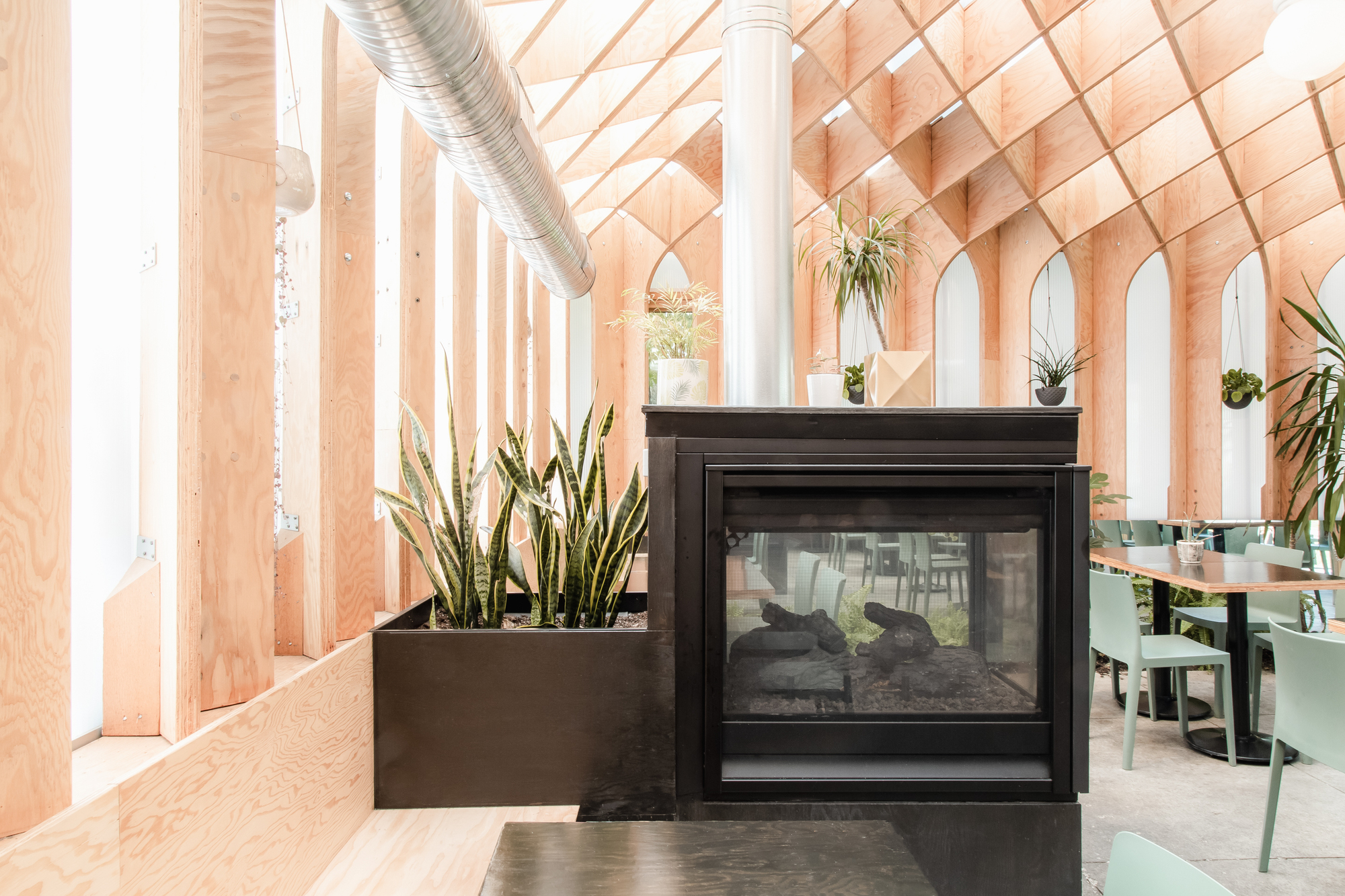 Gallery of Sidewalk Citizen Solarium / Studio North - 21