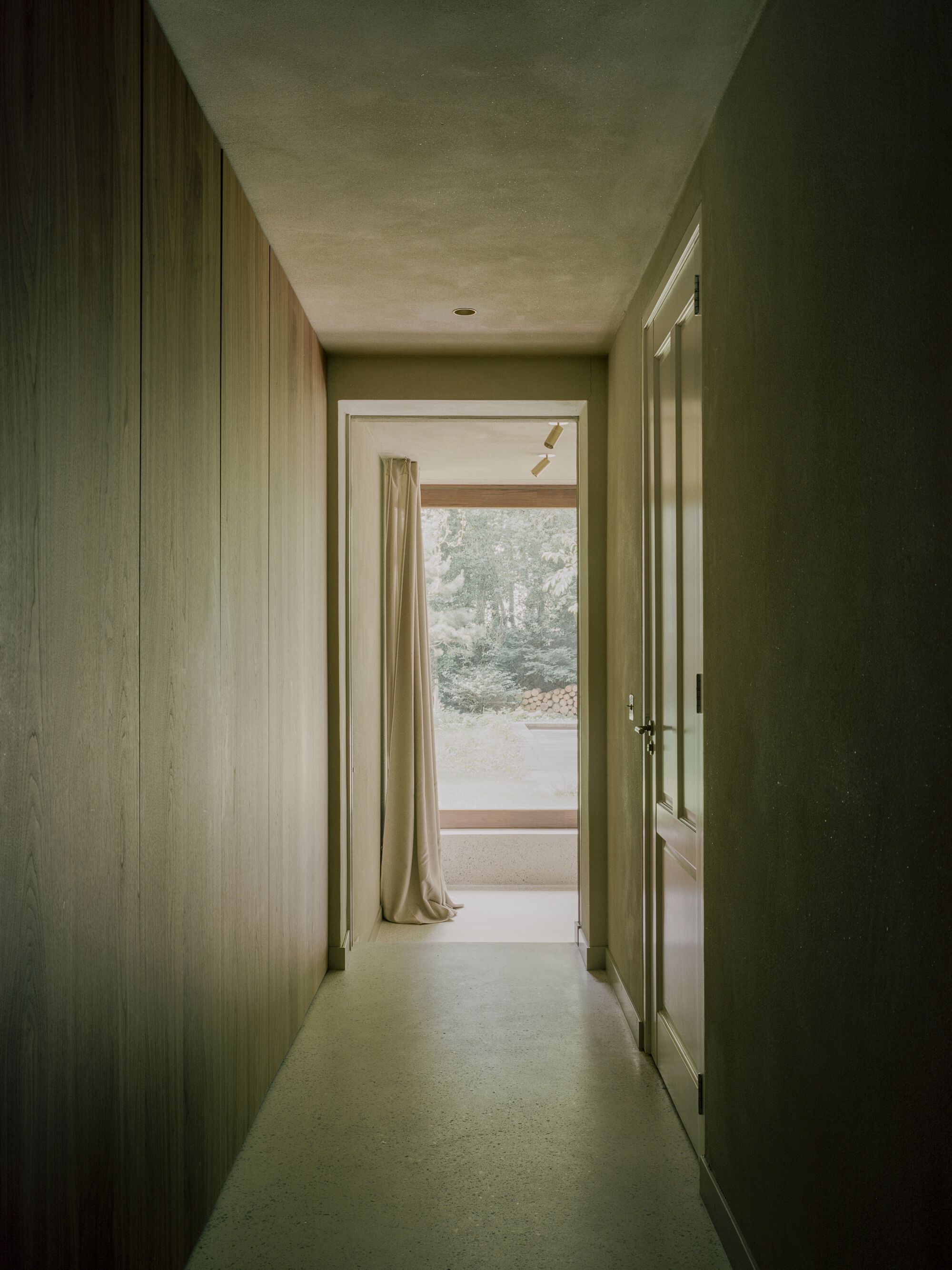 Gallery of BD House / Space Encounters + Studio Vincent Architecture - 15